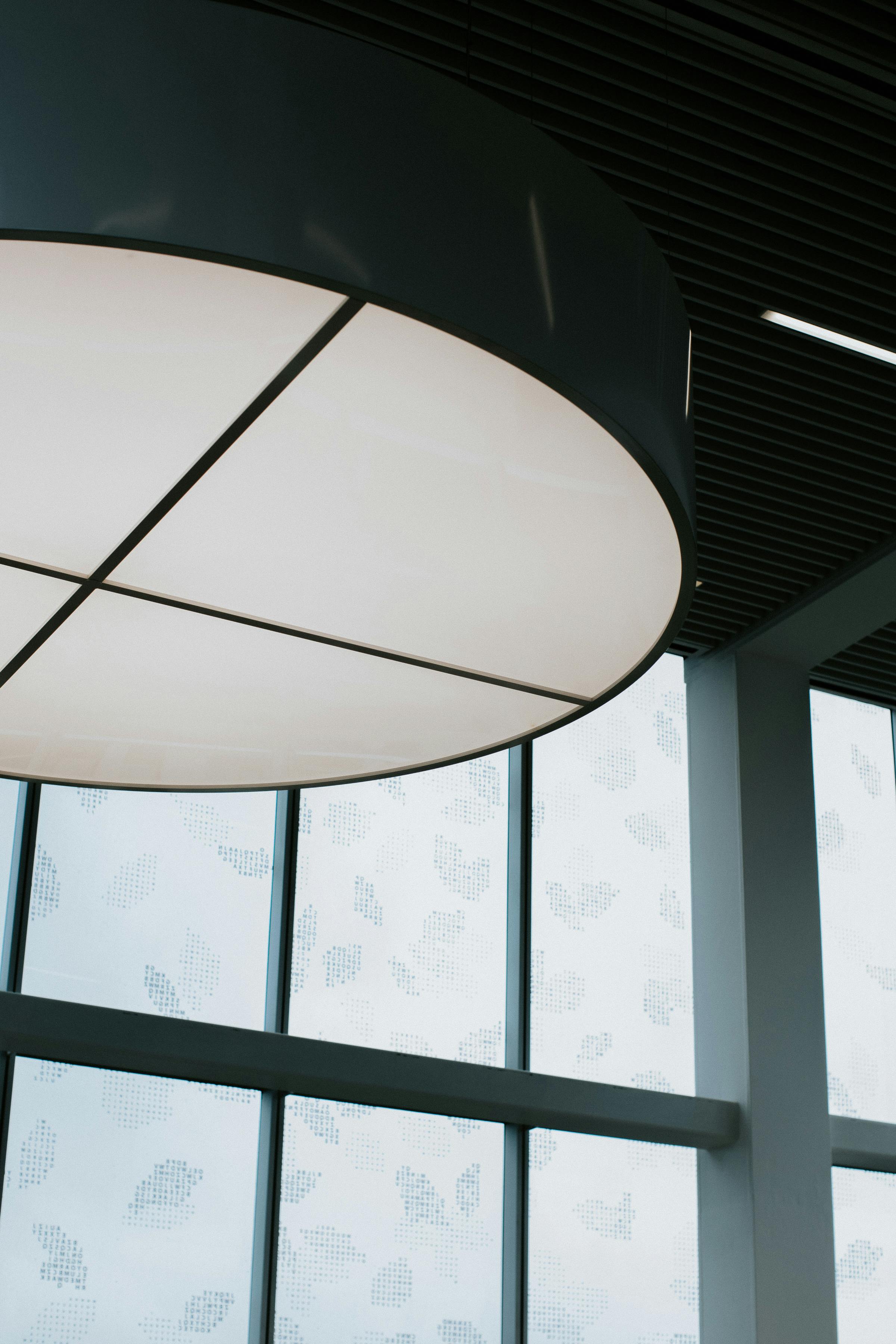 Black Ceiling Wall · Free Stock Photo