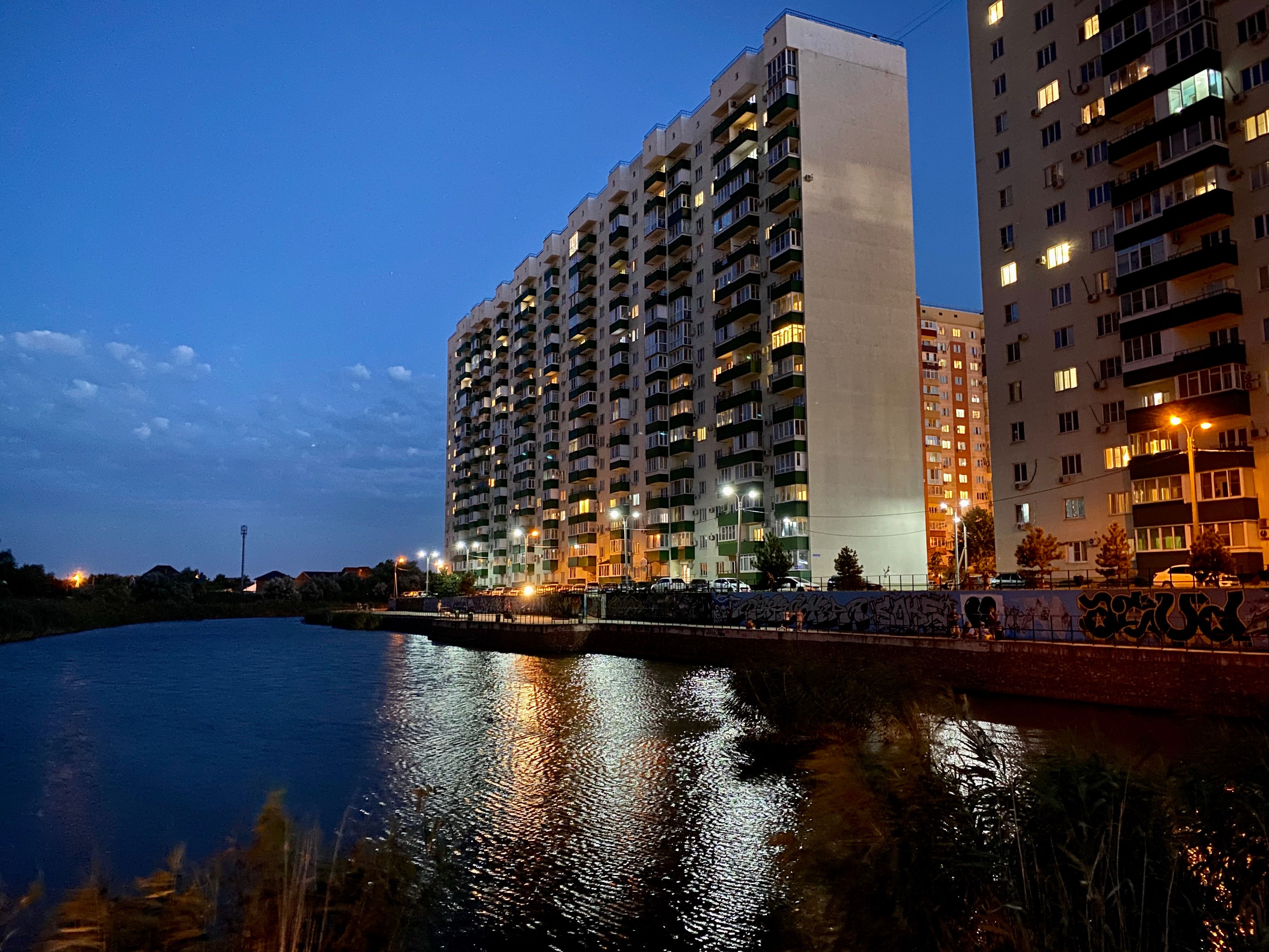 Buildings by a River · Free Stock Photo