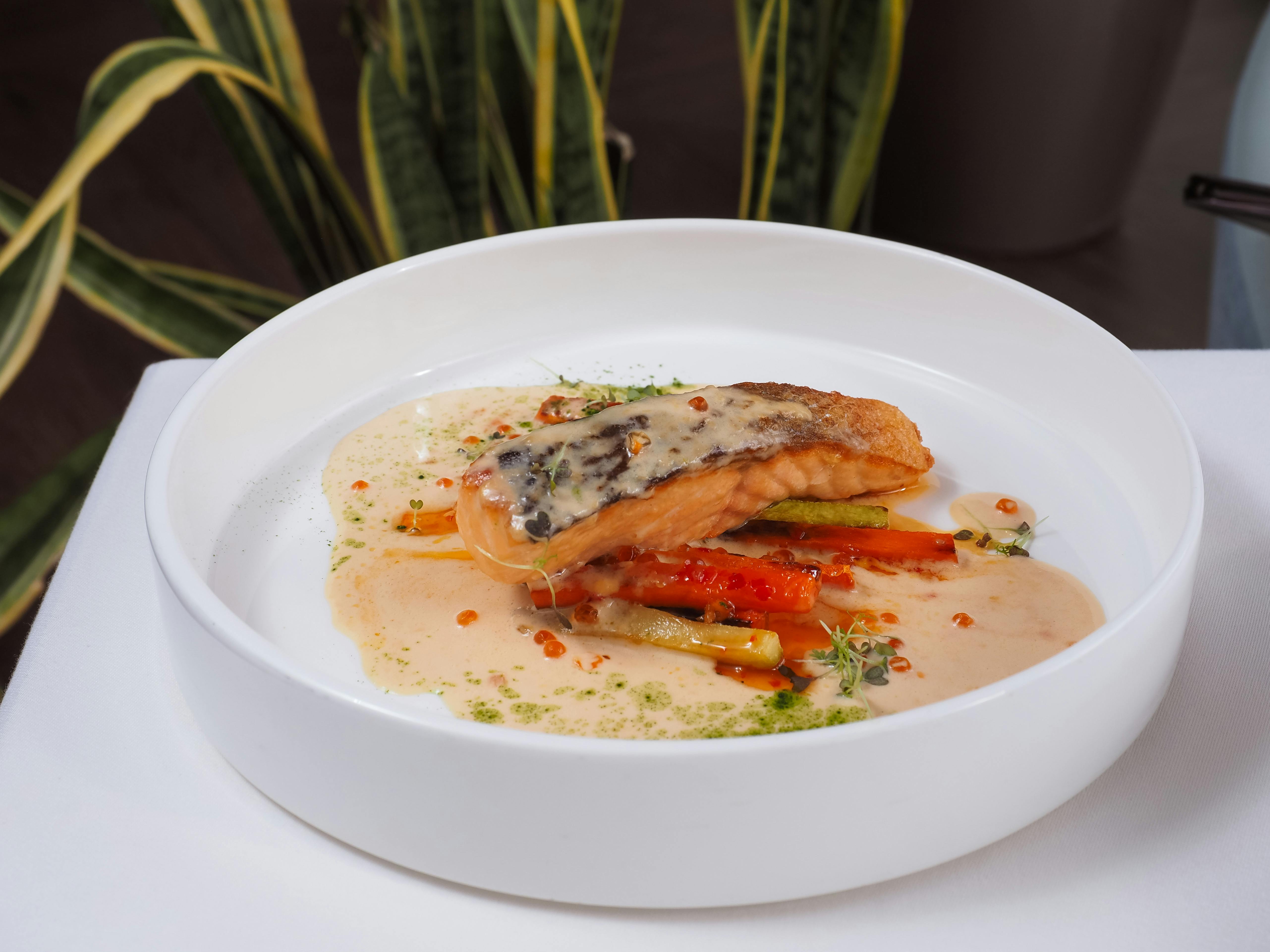 Cooked Fish on Plate · Free Stock Photo