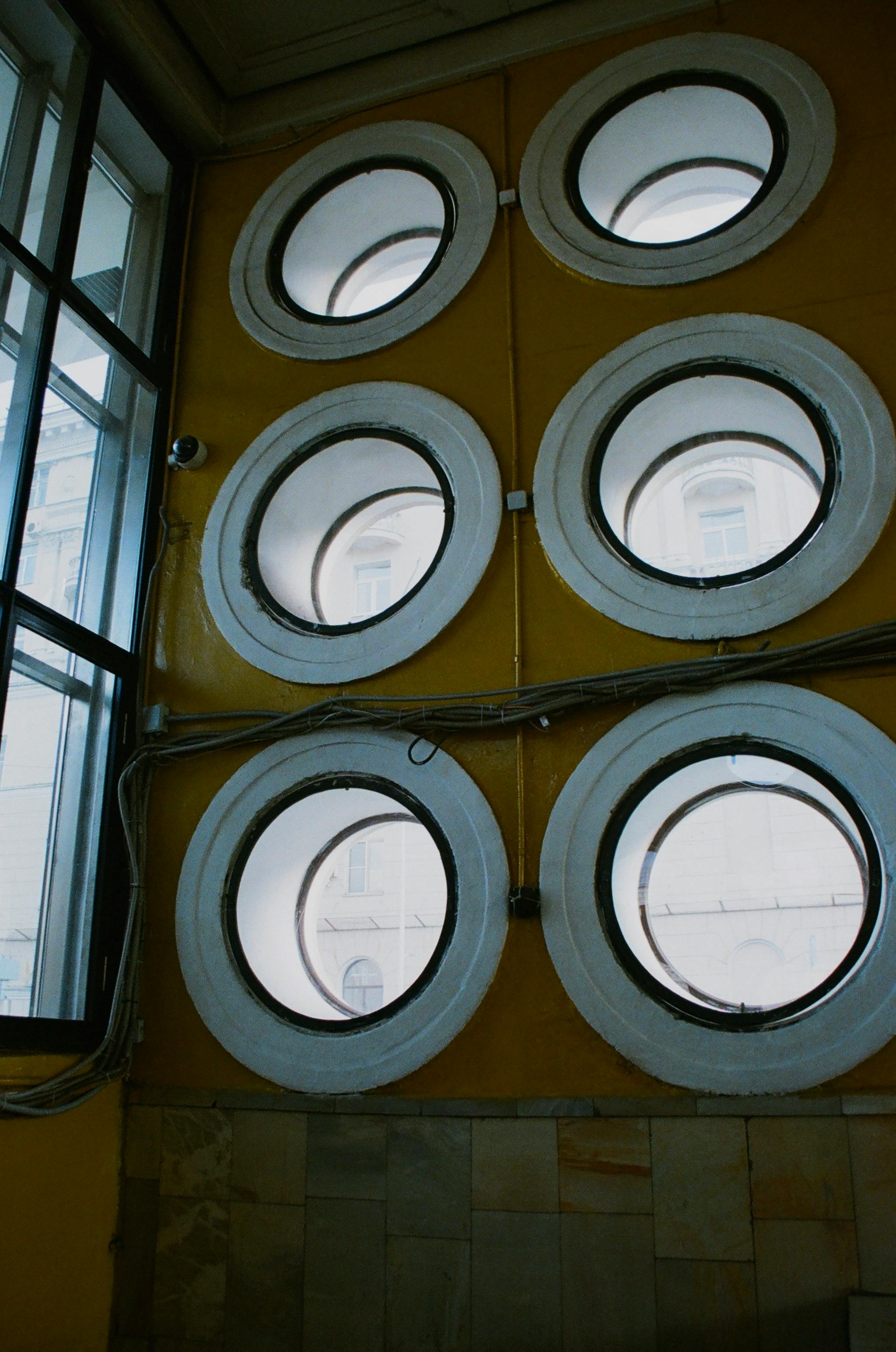 Interior Round Glass Windows Design · Free Stock Photo