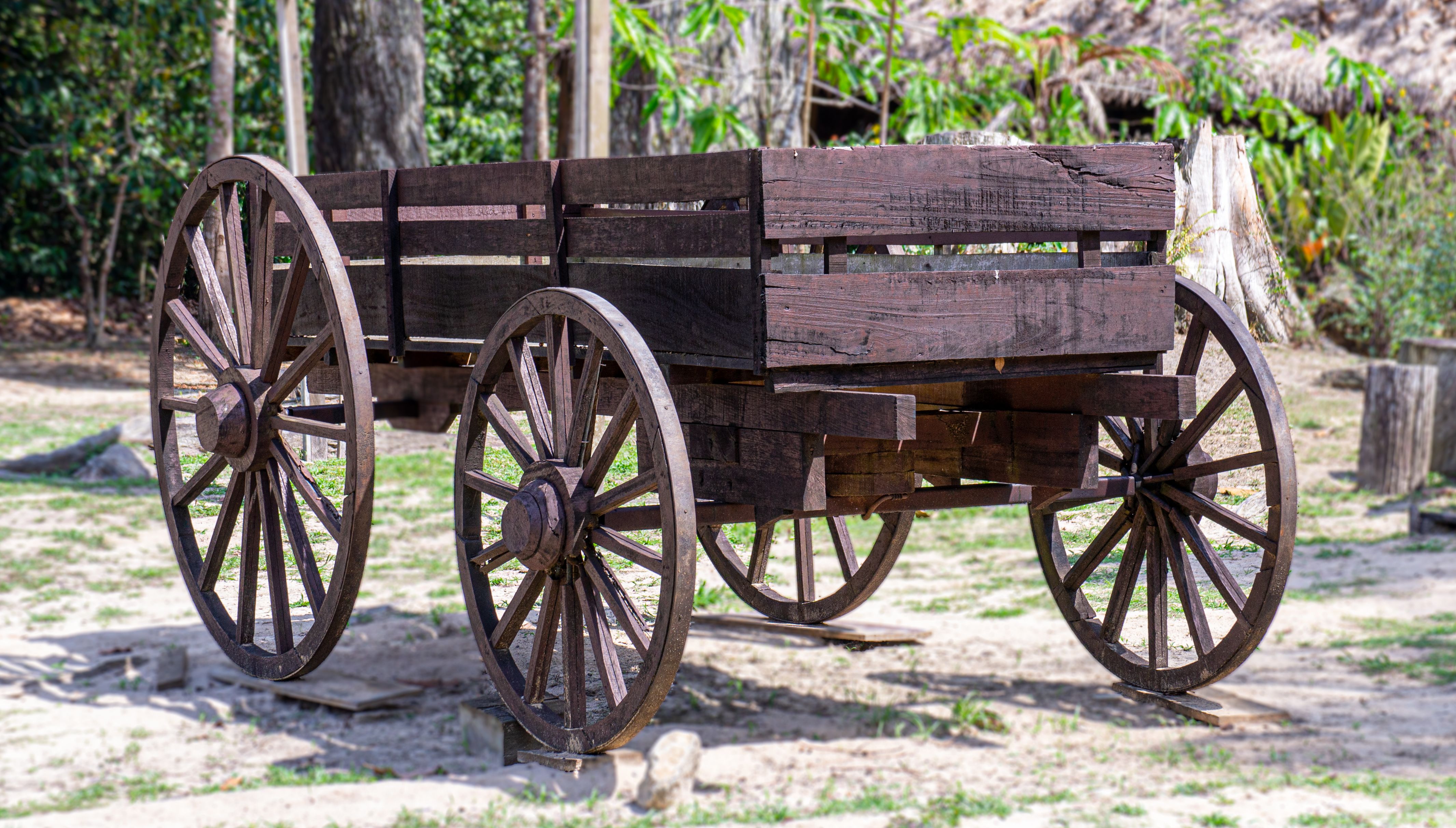 Rustic House with Vintage Wooden Wagon · Free Stock Photo