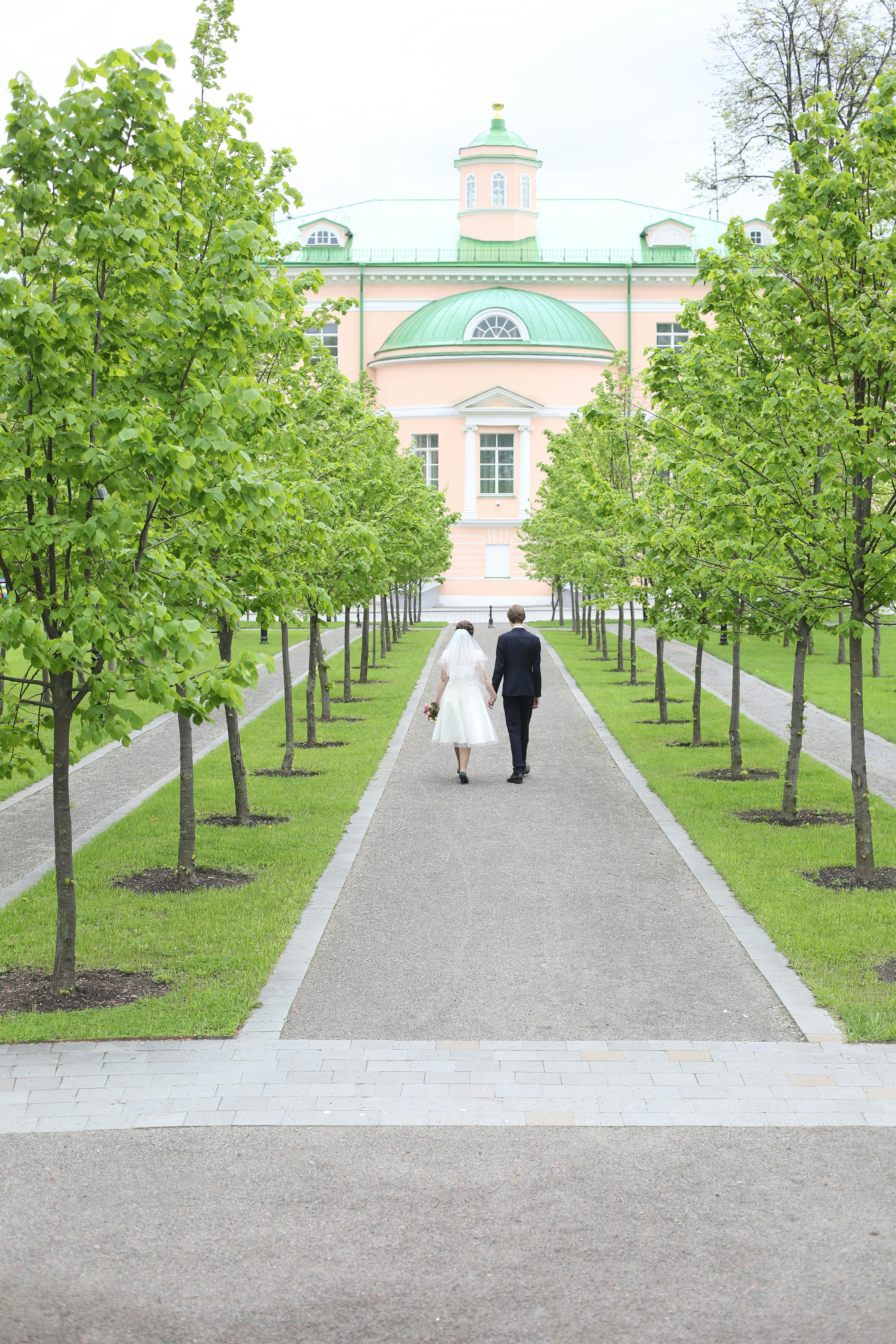 Person Walking to a House · Free Stock Photo