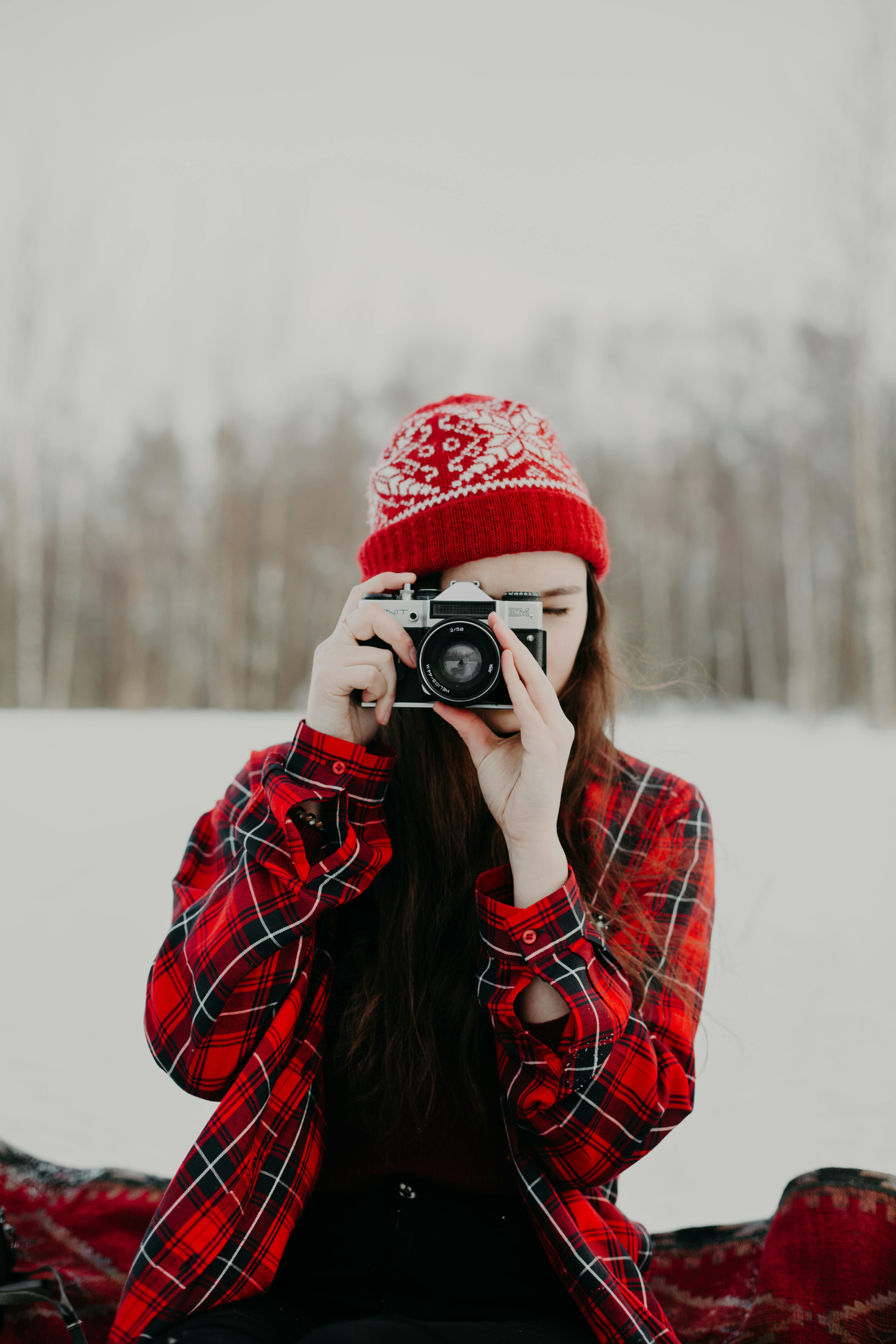 26,341+ Best Free Taking a photo Stock Photos & Images · 100% Royalty ...