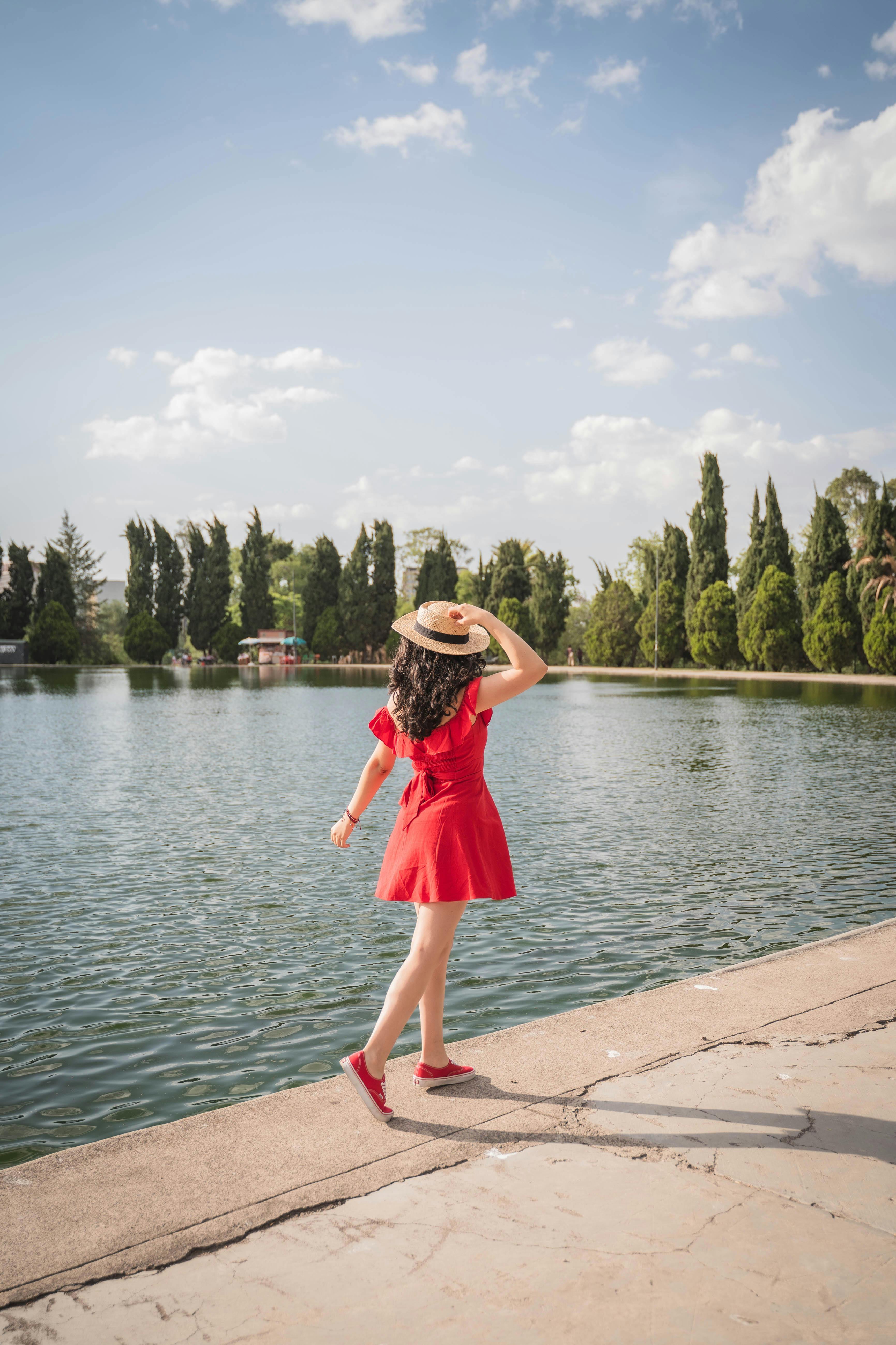 Back View of Women Wearing Hat · Free Stock Photo