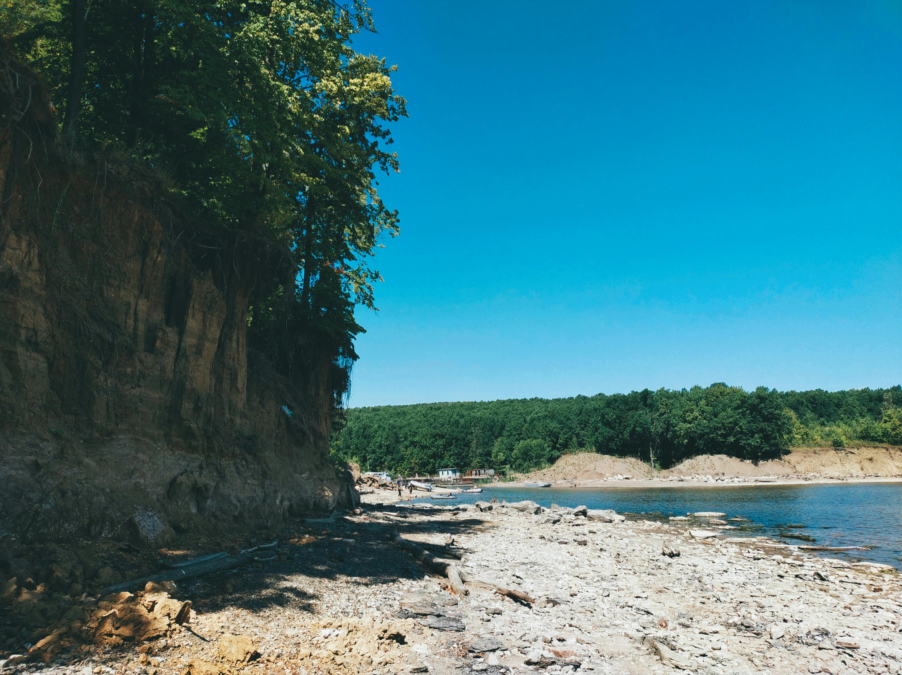 Rock Formation on Riverside · Free Stock Photo