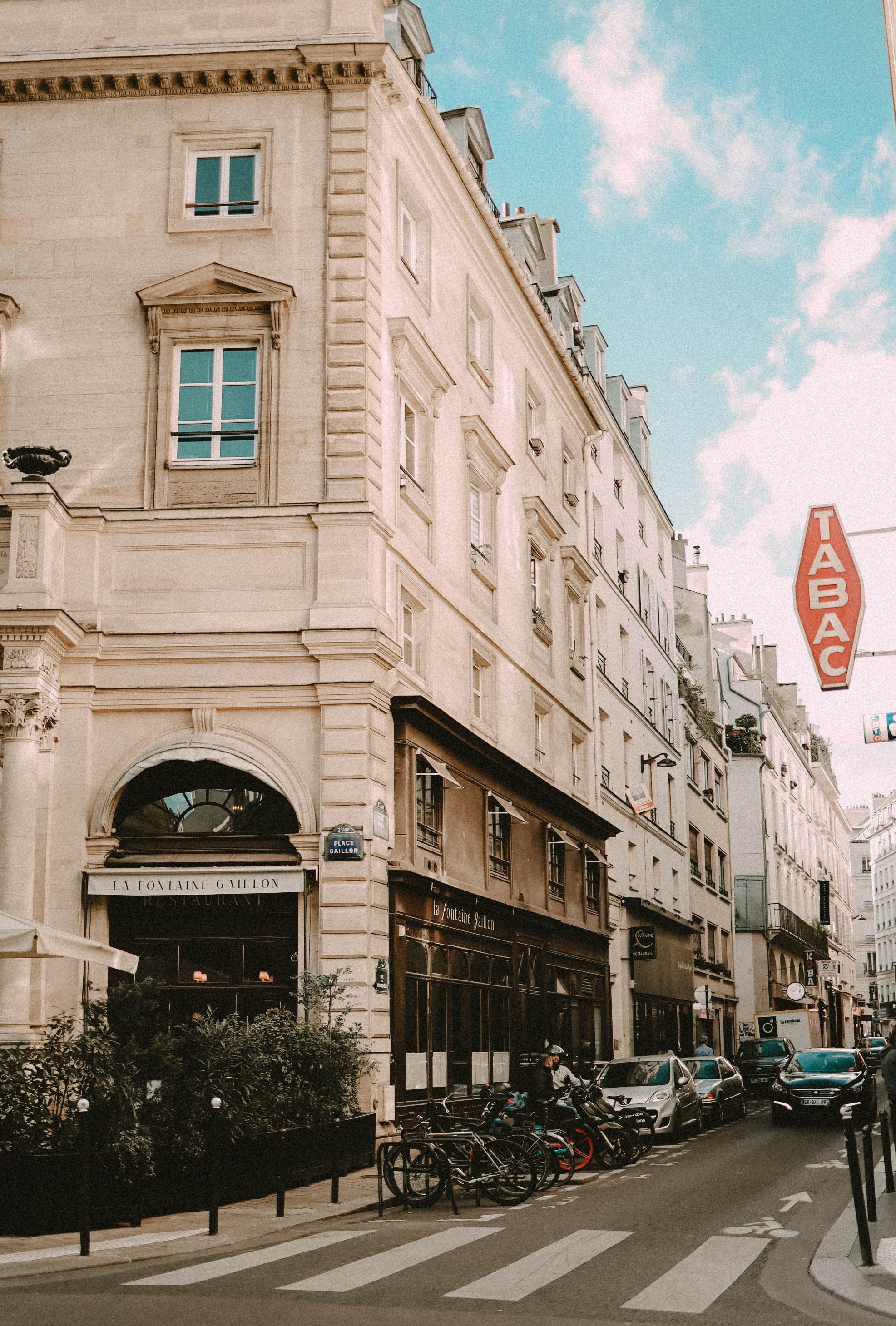 Paris Stores Photos, Download The BEST Free Paris Stores Stock Photos ...