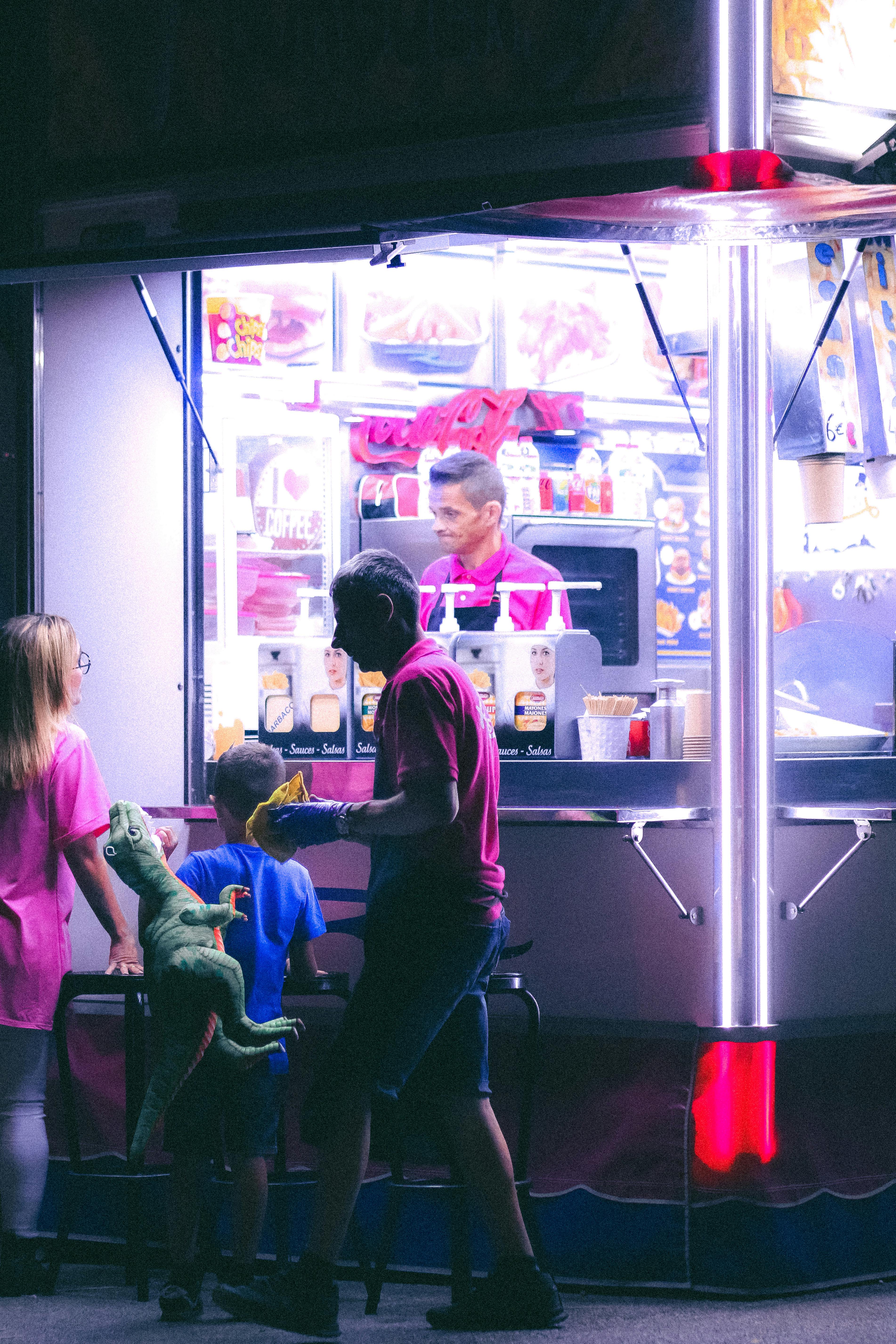 Cashier Order Photos, Download The BEST Free Cashier Order Stock Photos ...