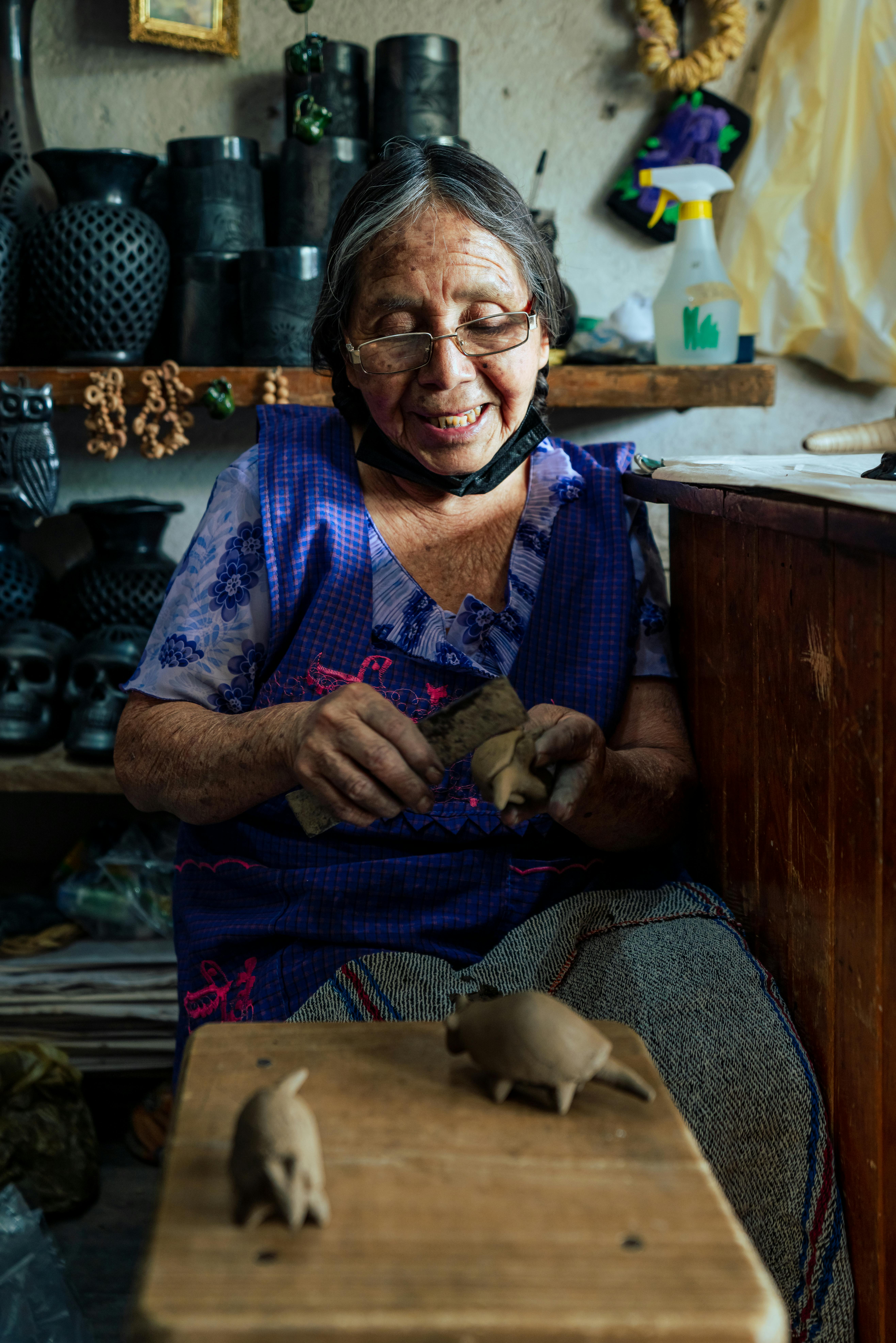 Indigenous Crafts Photos, Download The BEST Free Indigenous Crafts ...