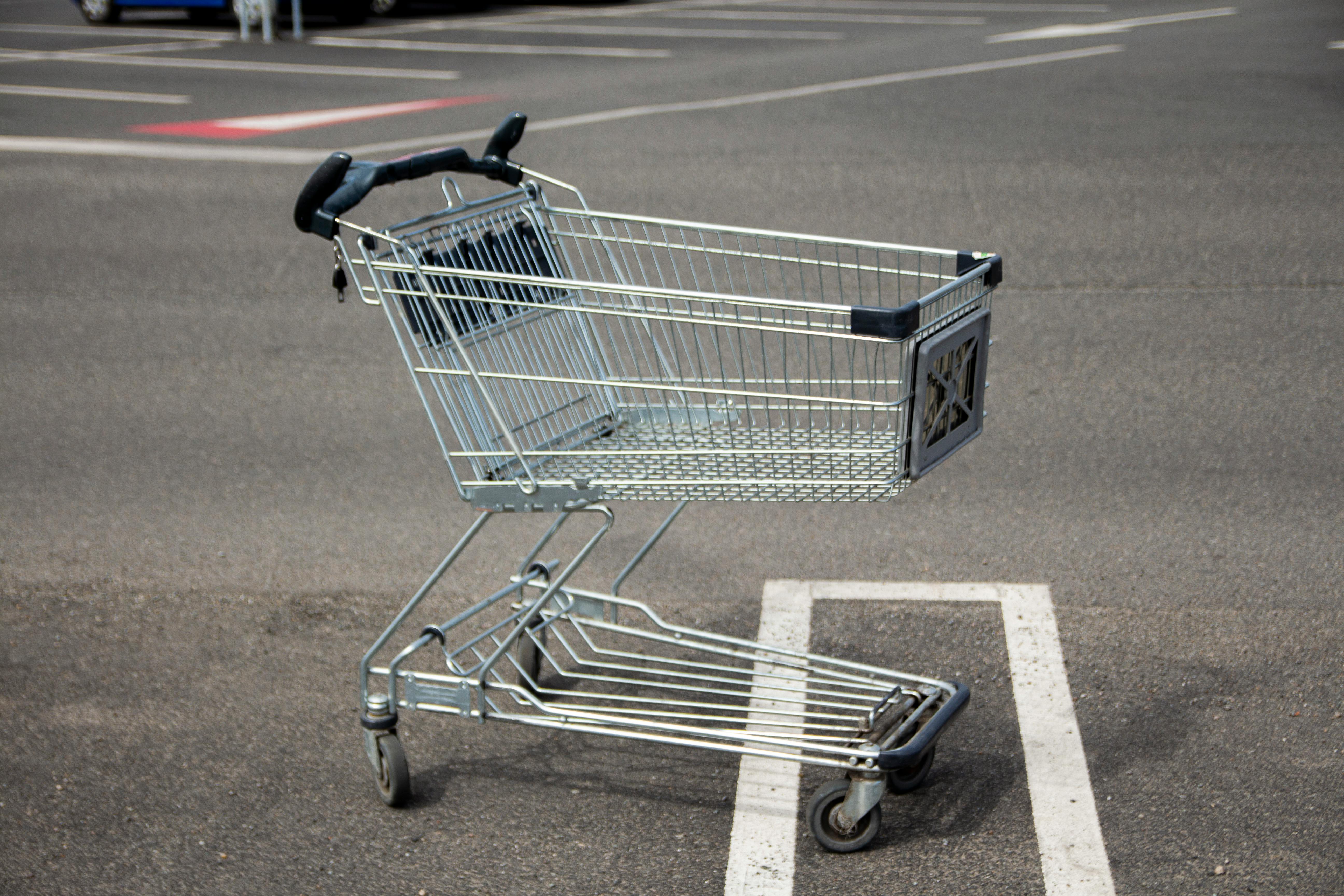 Empty Cart Photos, Download The BEST Free Empty Cart Stock Photos & HD ...