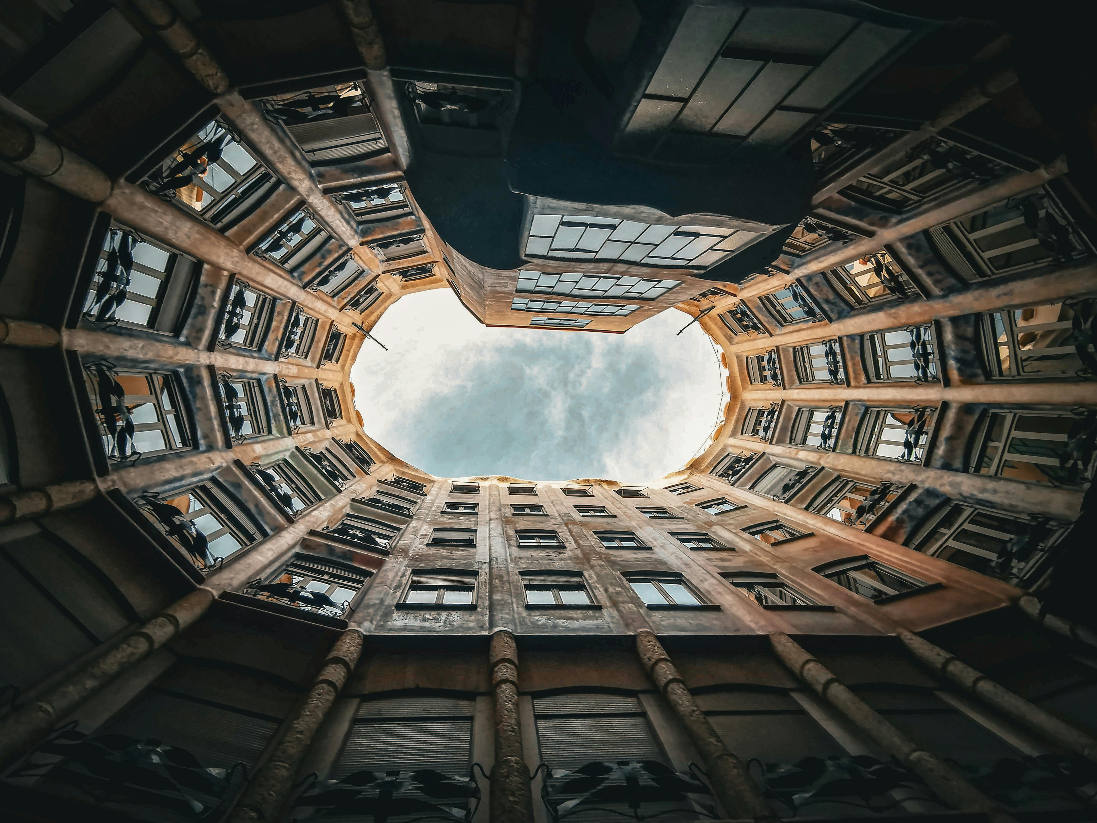 Clear Sky over Ornamented Building · Free Stock Photo