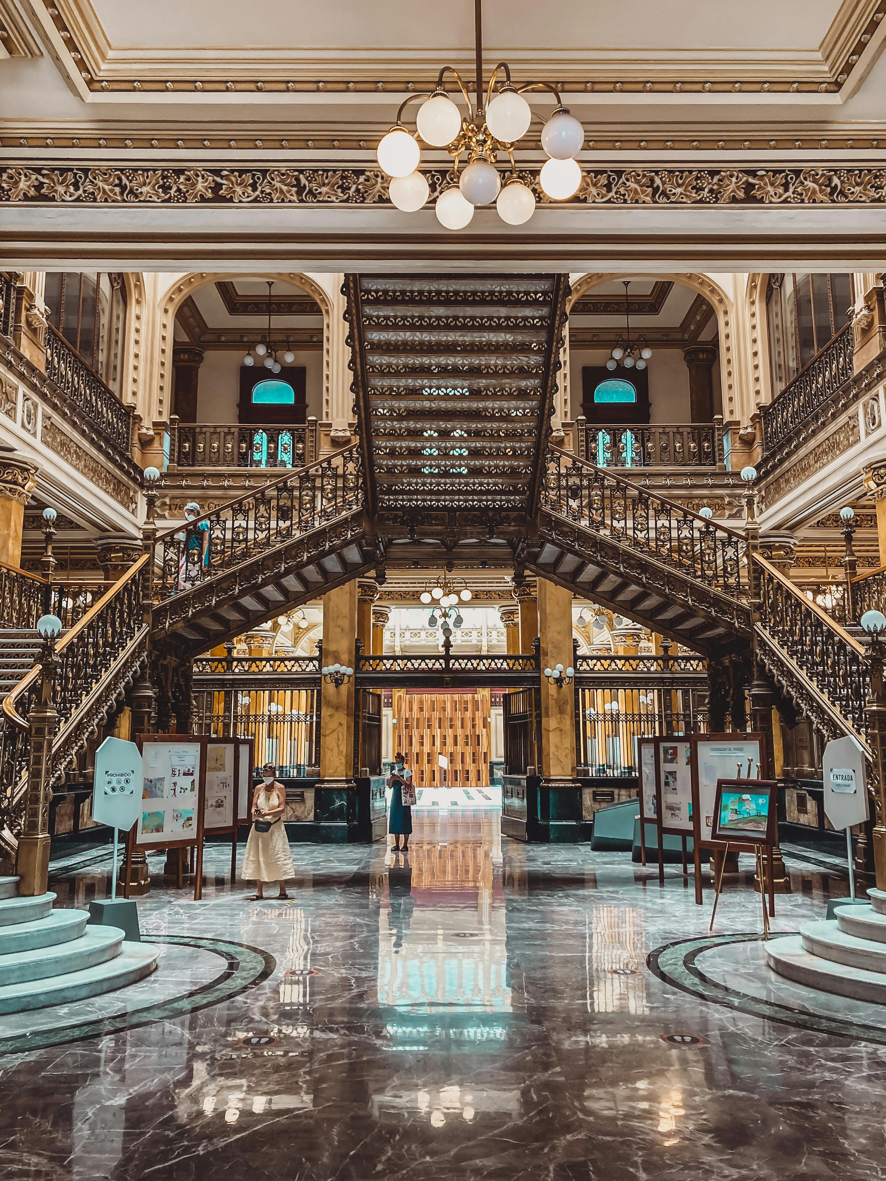 Luxury Mall Photos, Download The BEST Free Luxury Mall Stock Photos ...