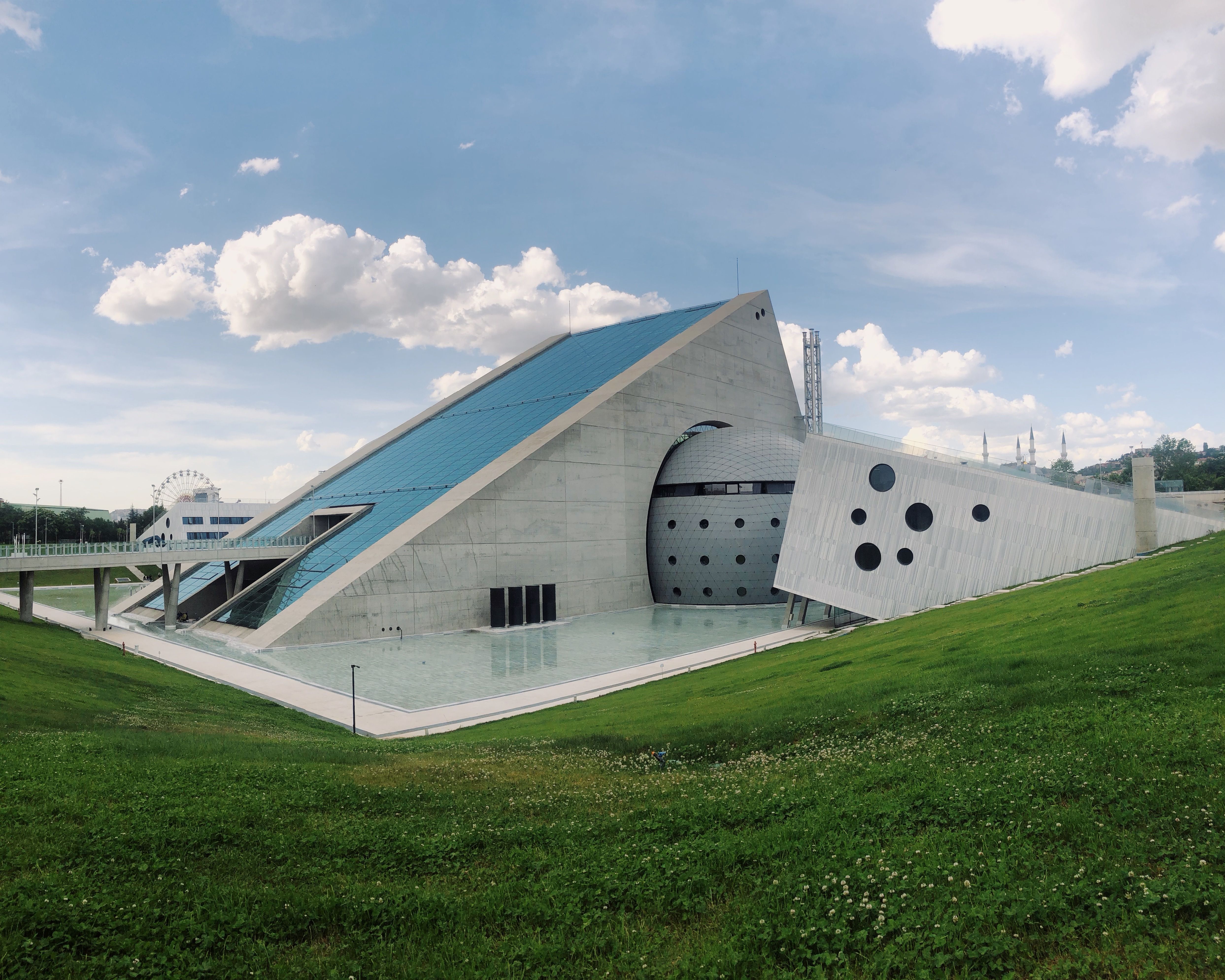 Modern Building on Field · Free Stock Photo