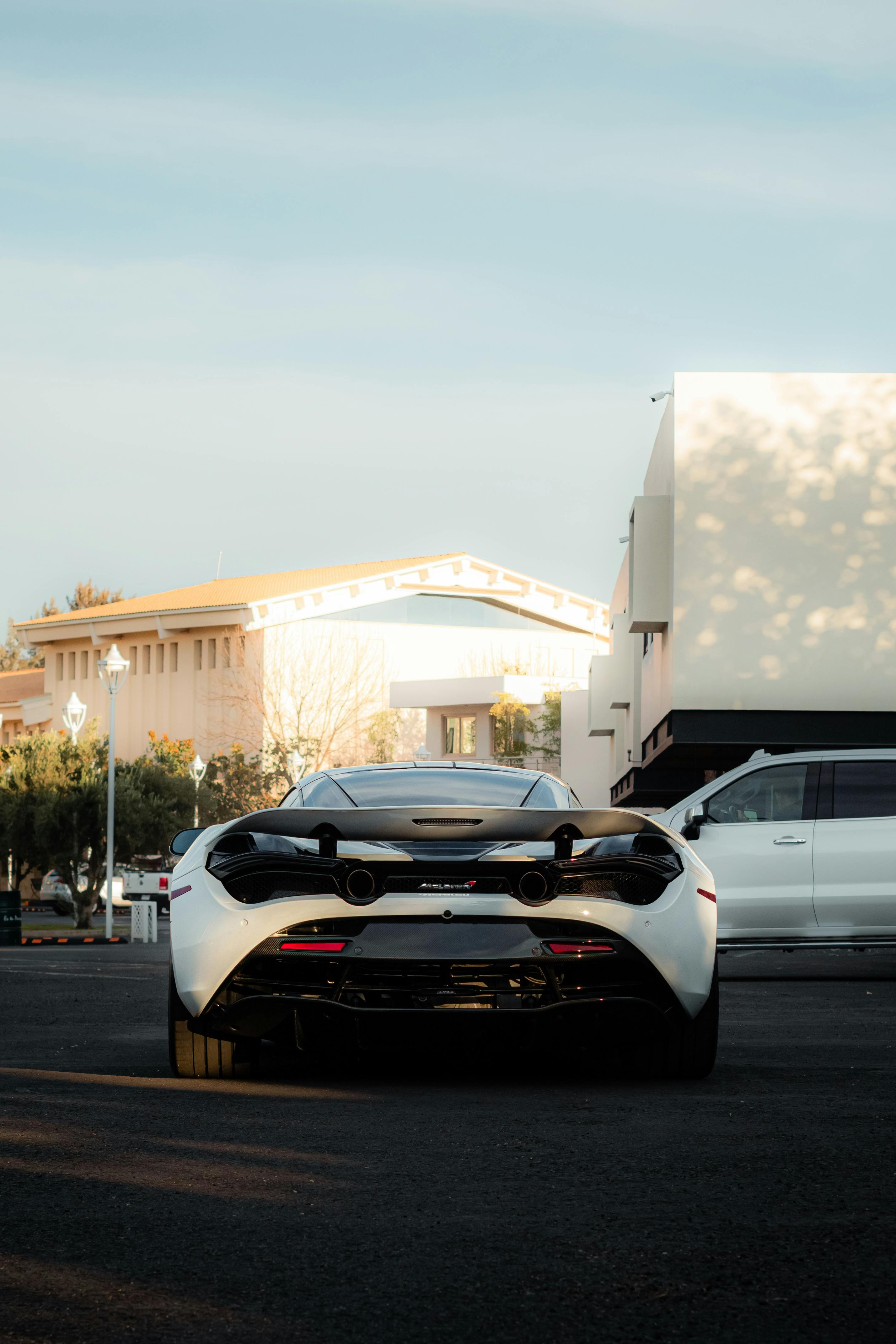 Beautiful Woman in Luxurious Car · Free Stock Photo