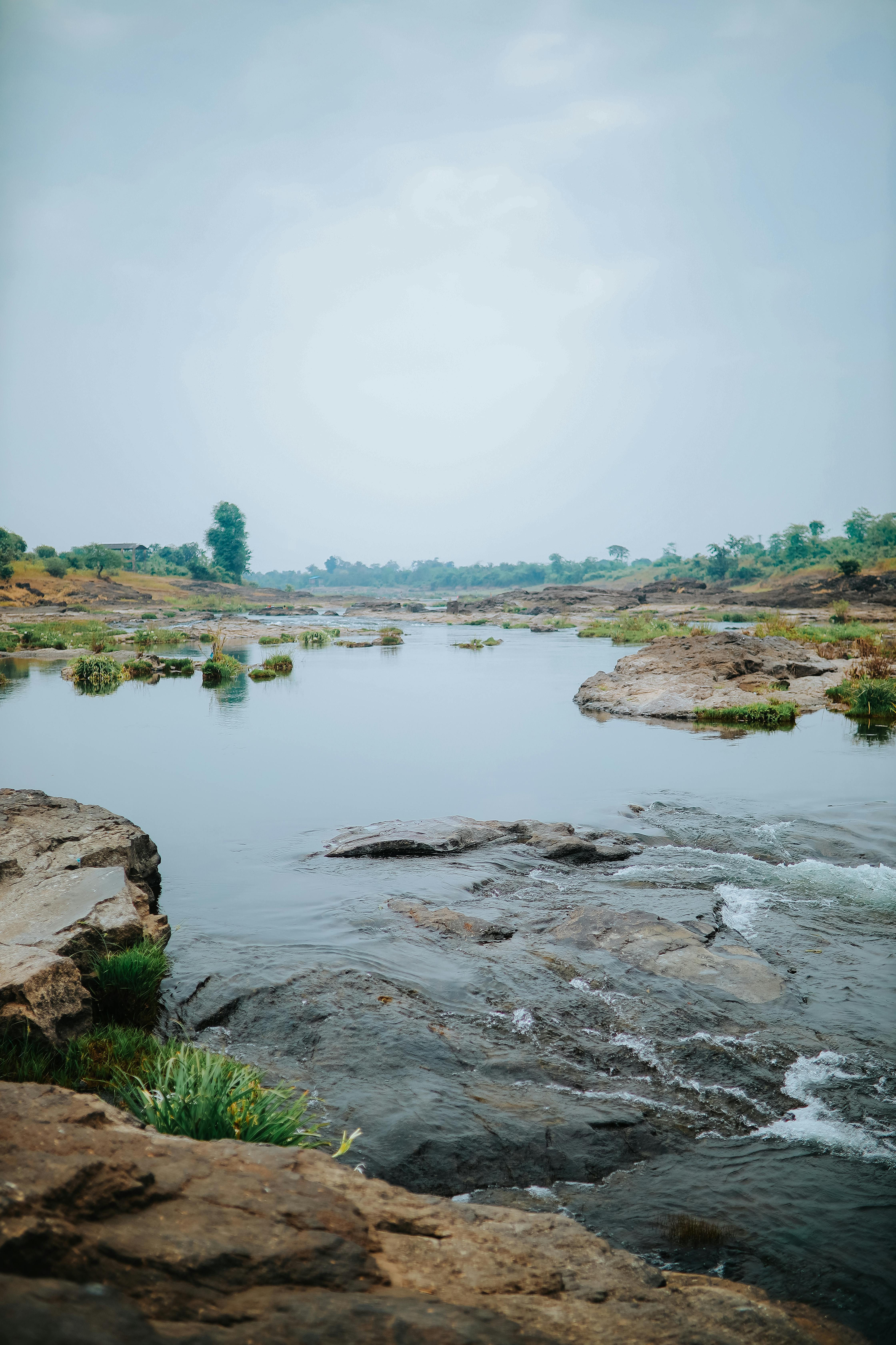 Brown Rocks Near the River · Free Stock Photo