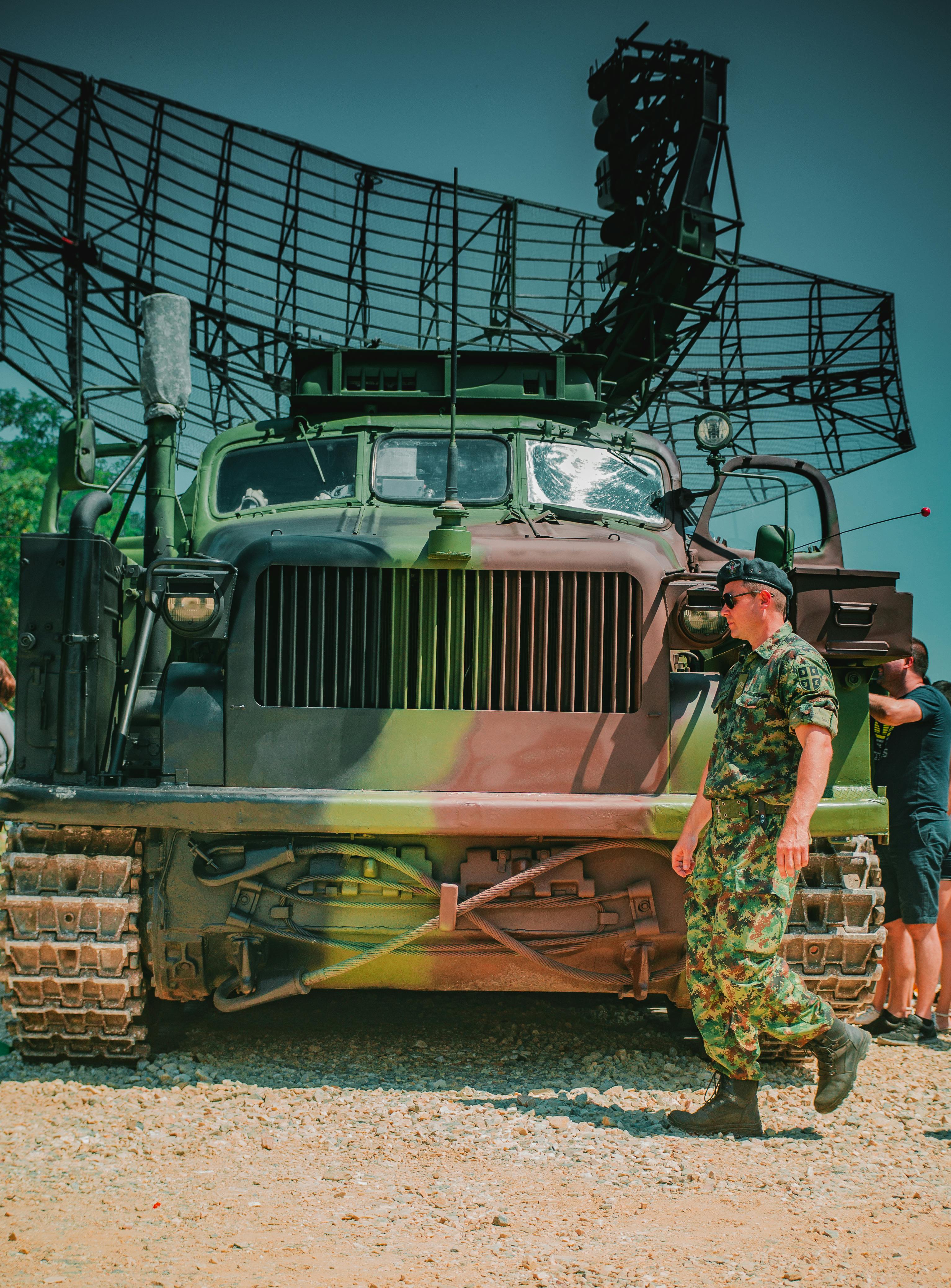Lges of Soldiers Standing on Muster · Free Stock Photo