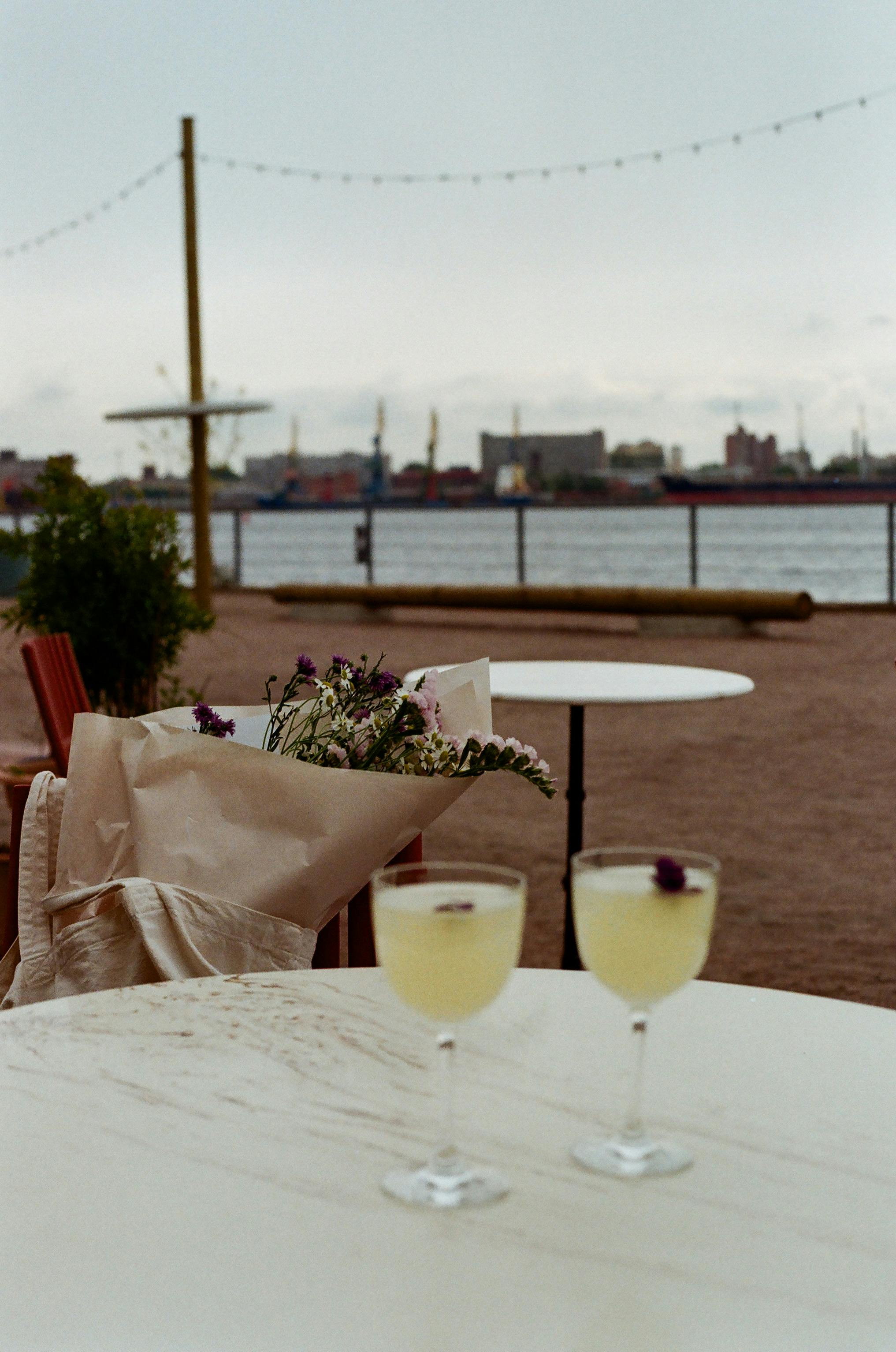 Outdoor Cocktails Photos, Download The BEST Free Outdoor Cocktails ...