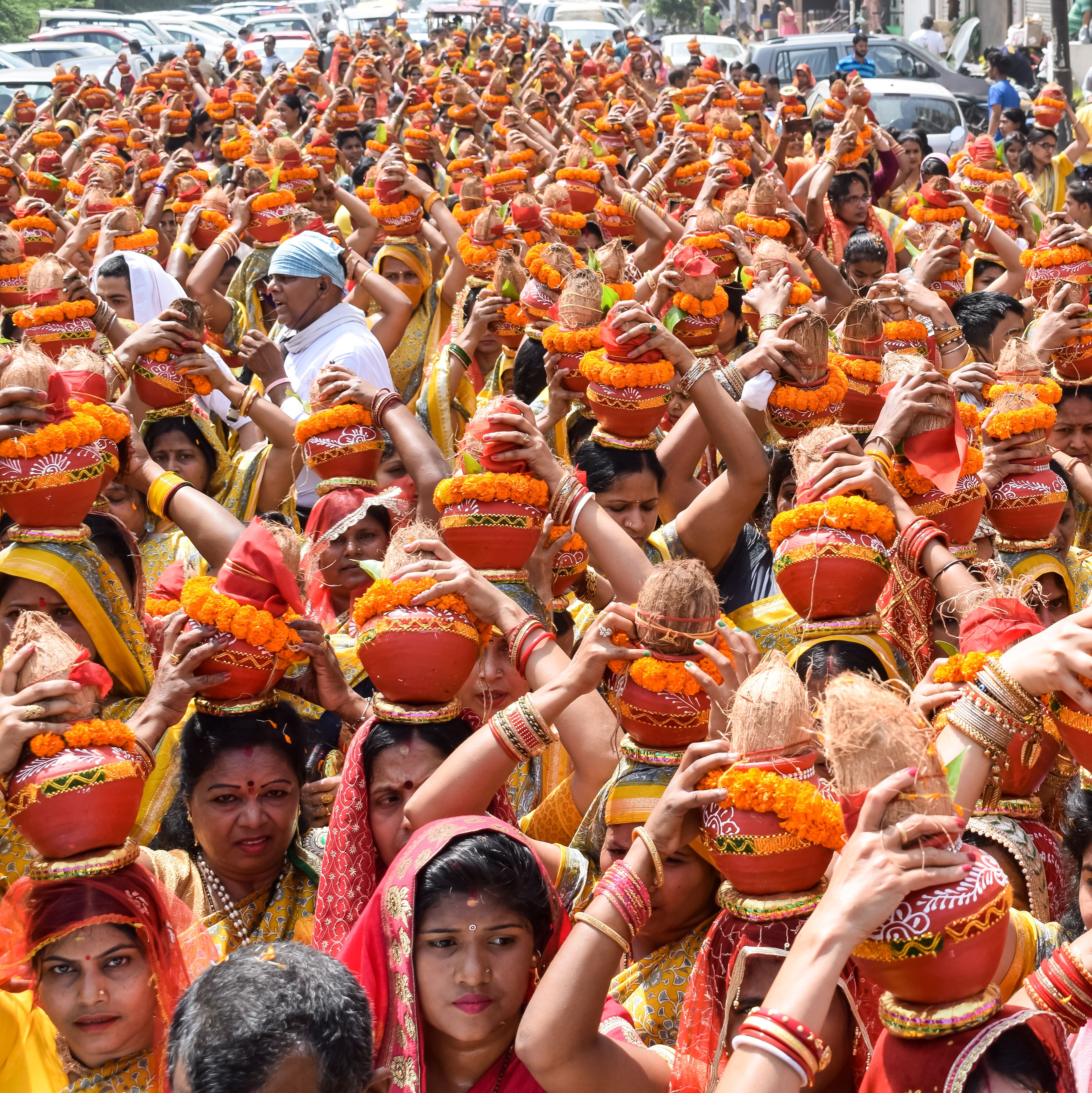 Indian Crowd Photos, Download The BEST Free Indian Crowd Stock Photos ...
