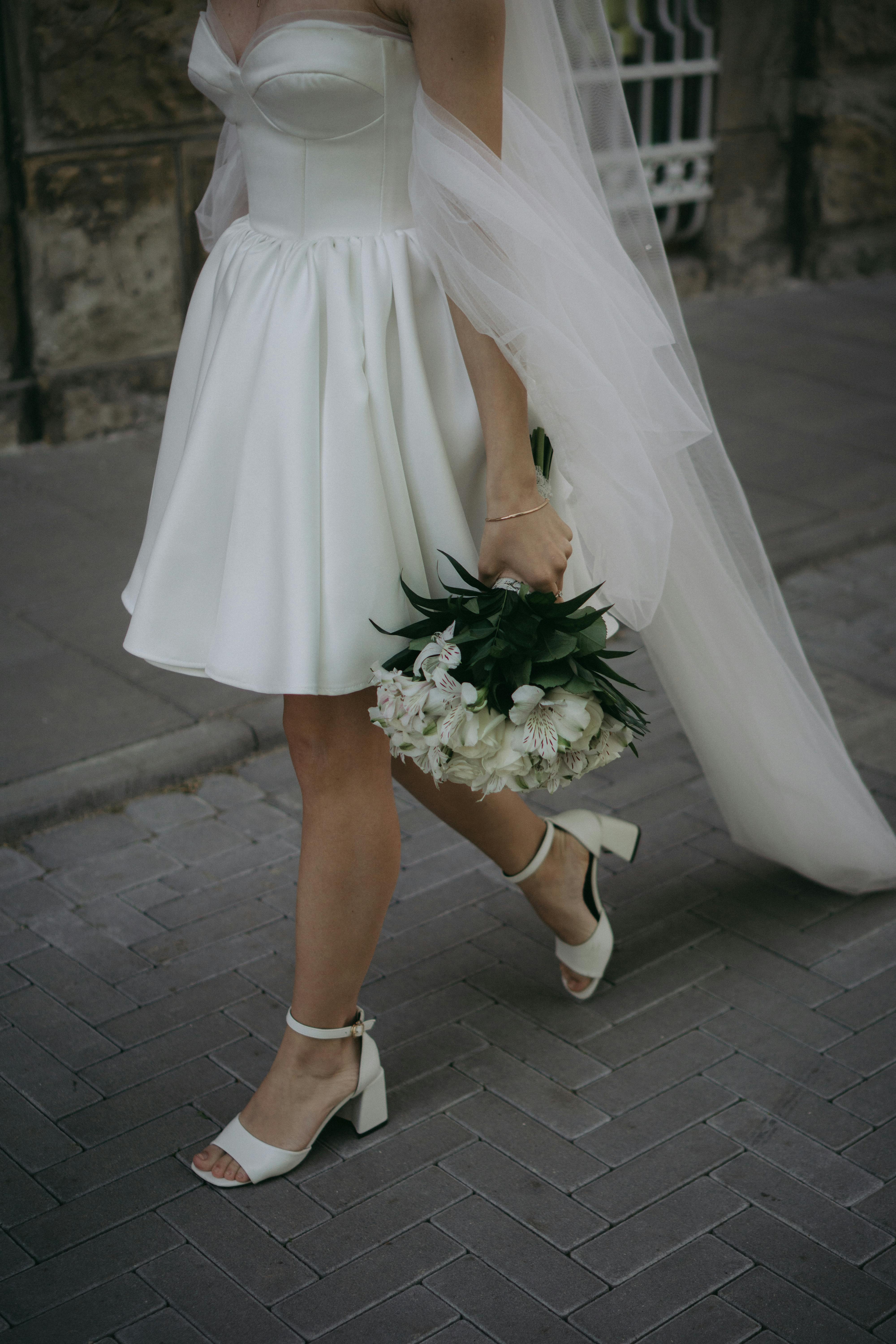 Now Were Marriedcartoon Picture Of Walking Brides In The Aisle Photos ...