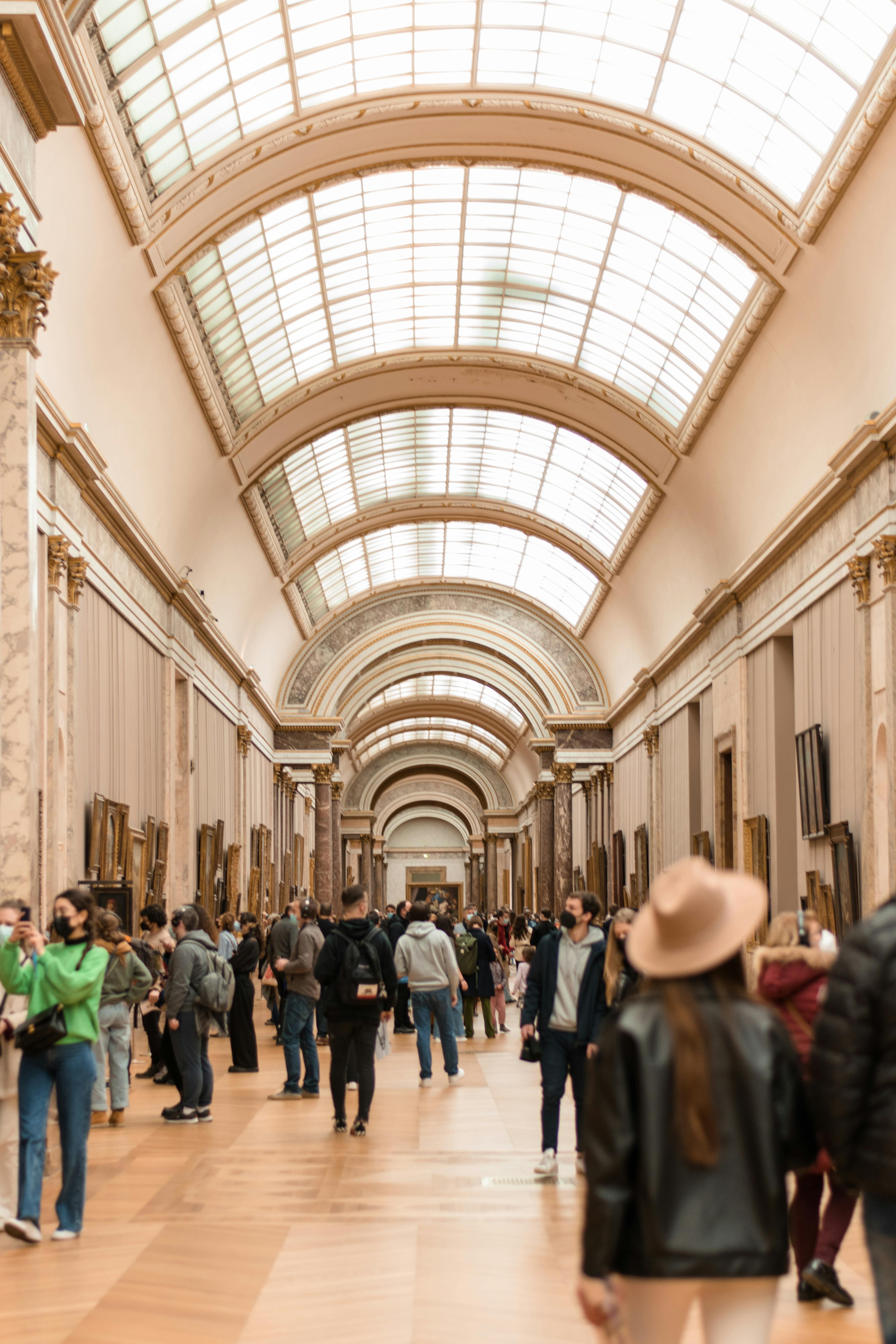 Filled with Tourists Corridor in Museum · Free Stock Photo