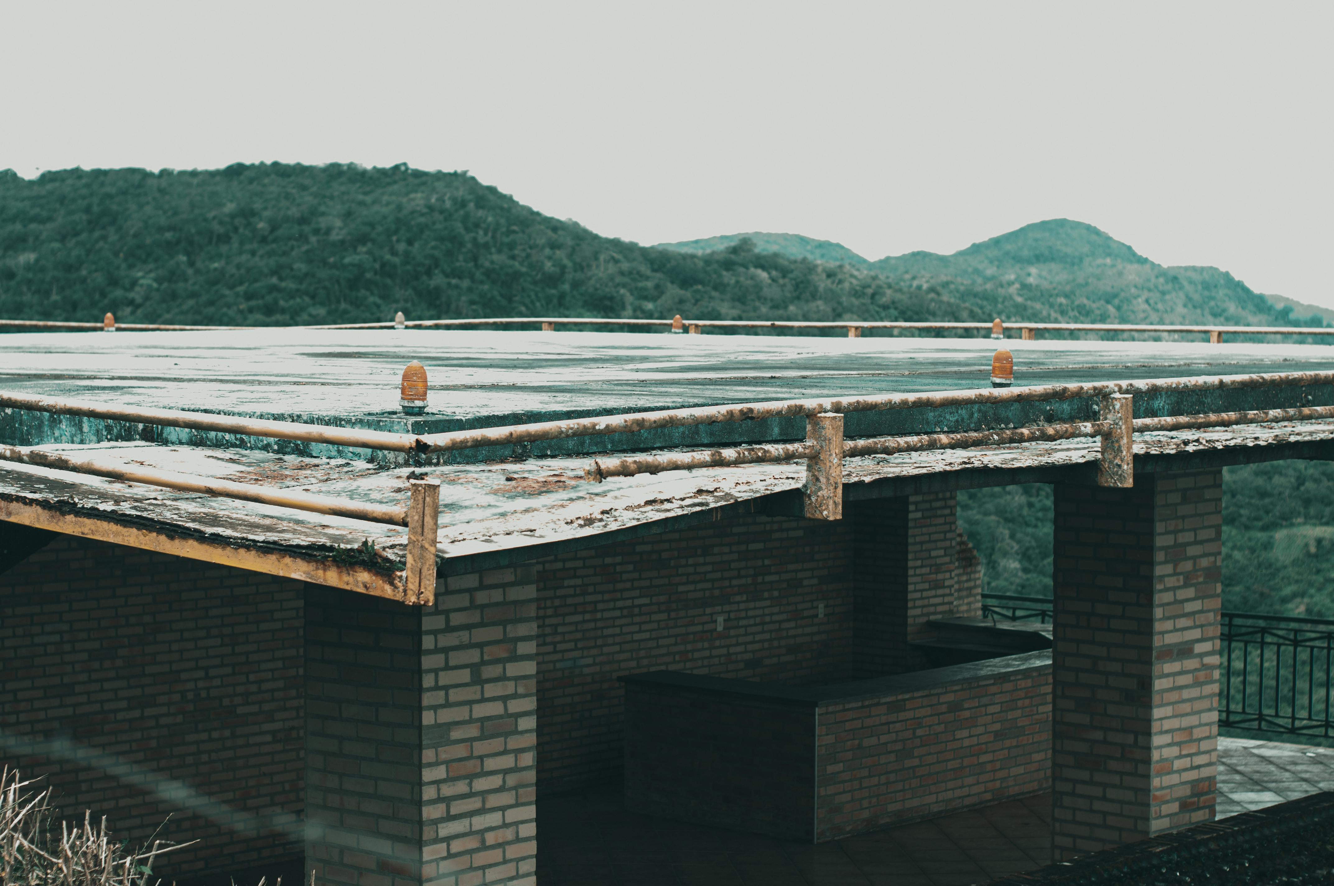 Building With Helipad Photos, Download The BEST Free Building With ...