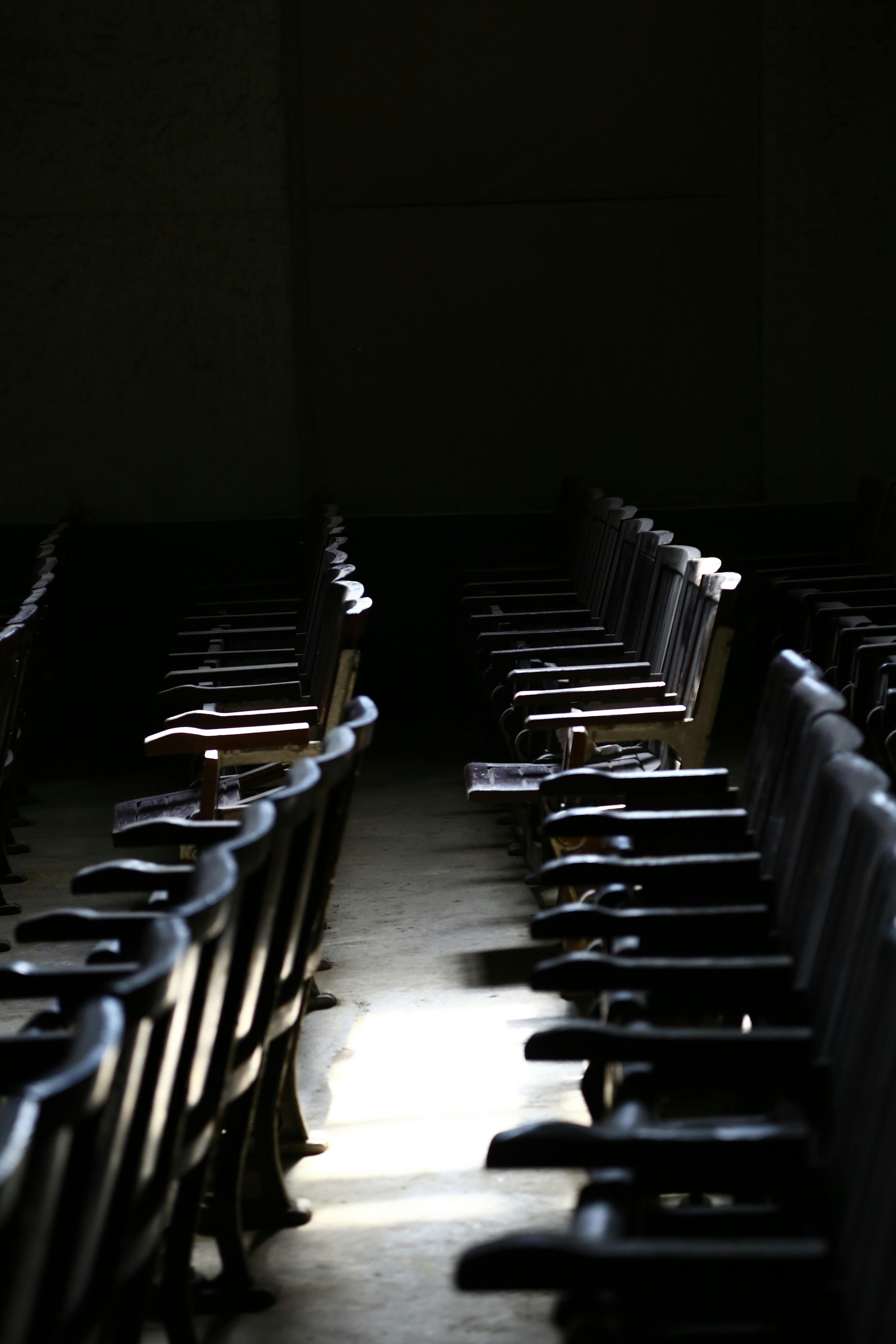 Lecture Dramatic Photos, Download The BEST Free Lecture Dramatic Stock ...