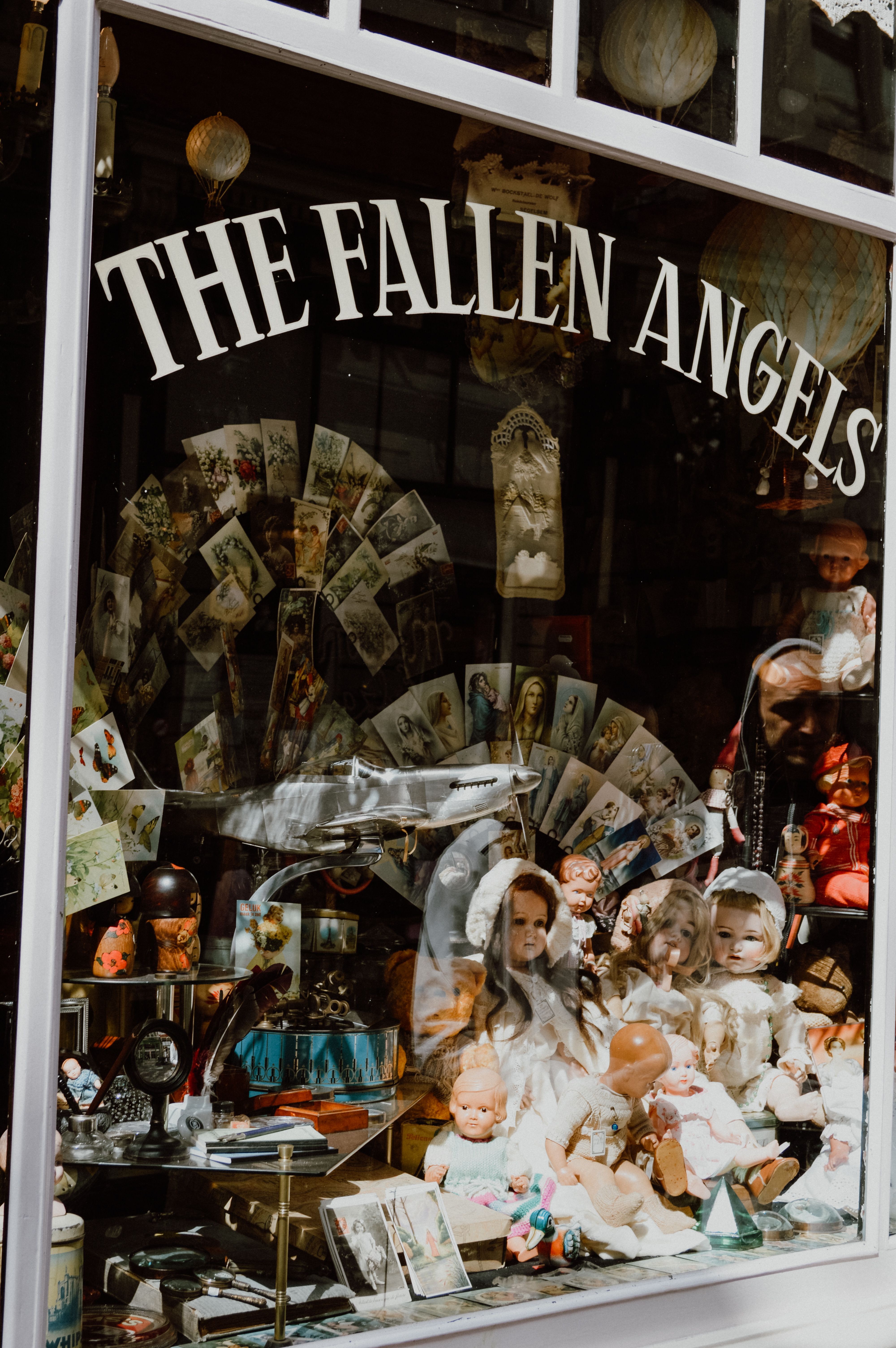 Window of Store with Toys · Free Stock Photo