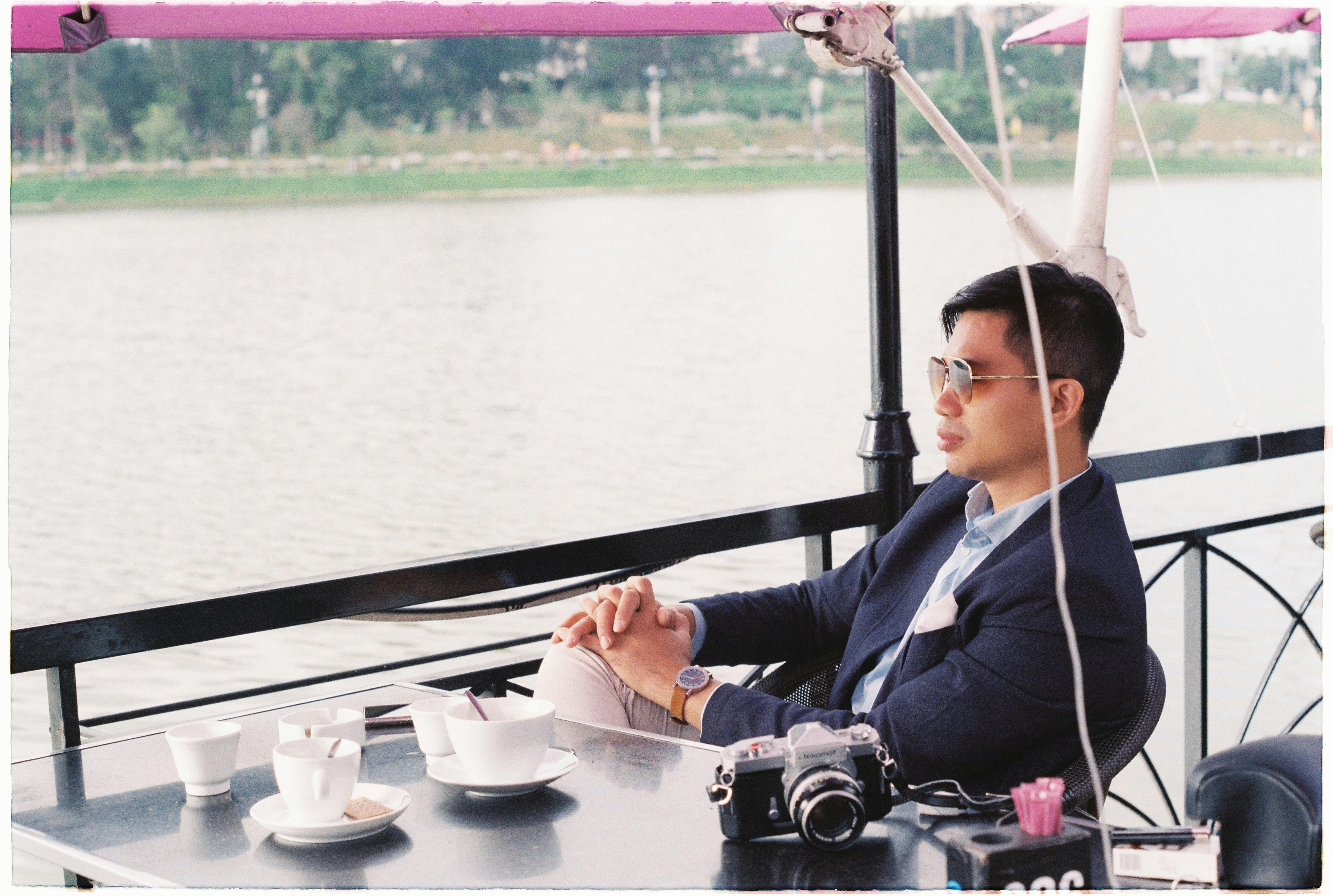 338,605+ Best Free Man in river Stock Photos & Images · 100% Royalty ...