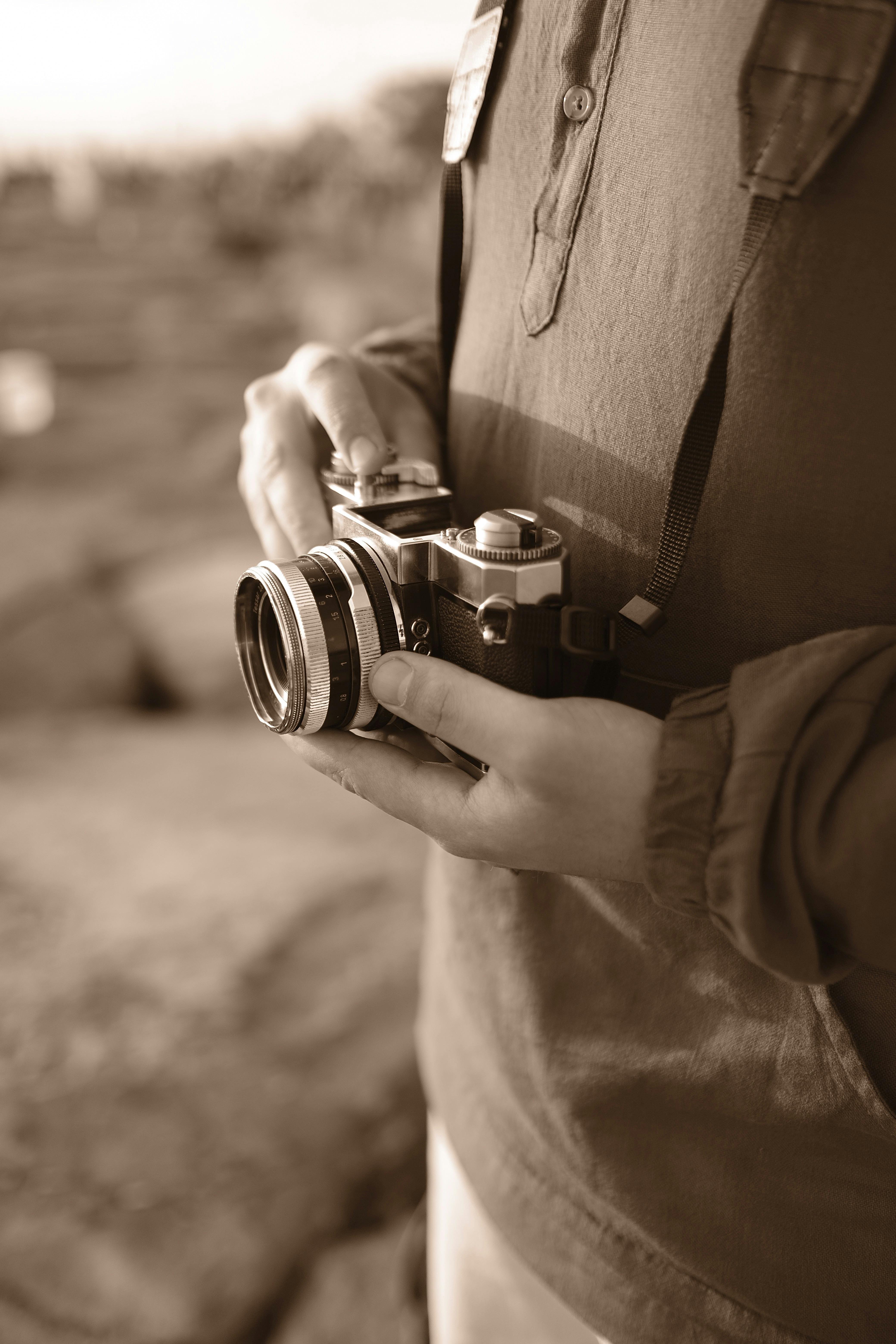 Hand Holding Camera · Free Stock Photo