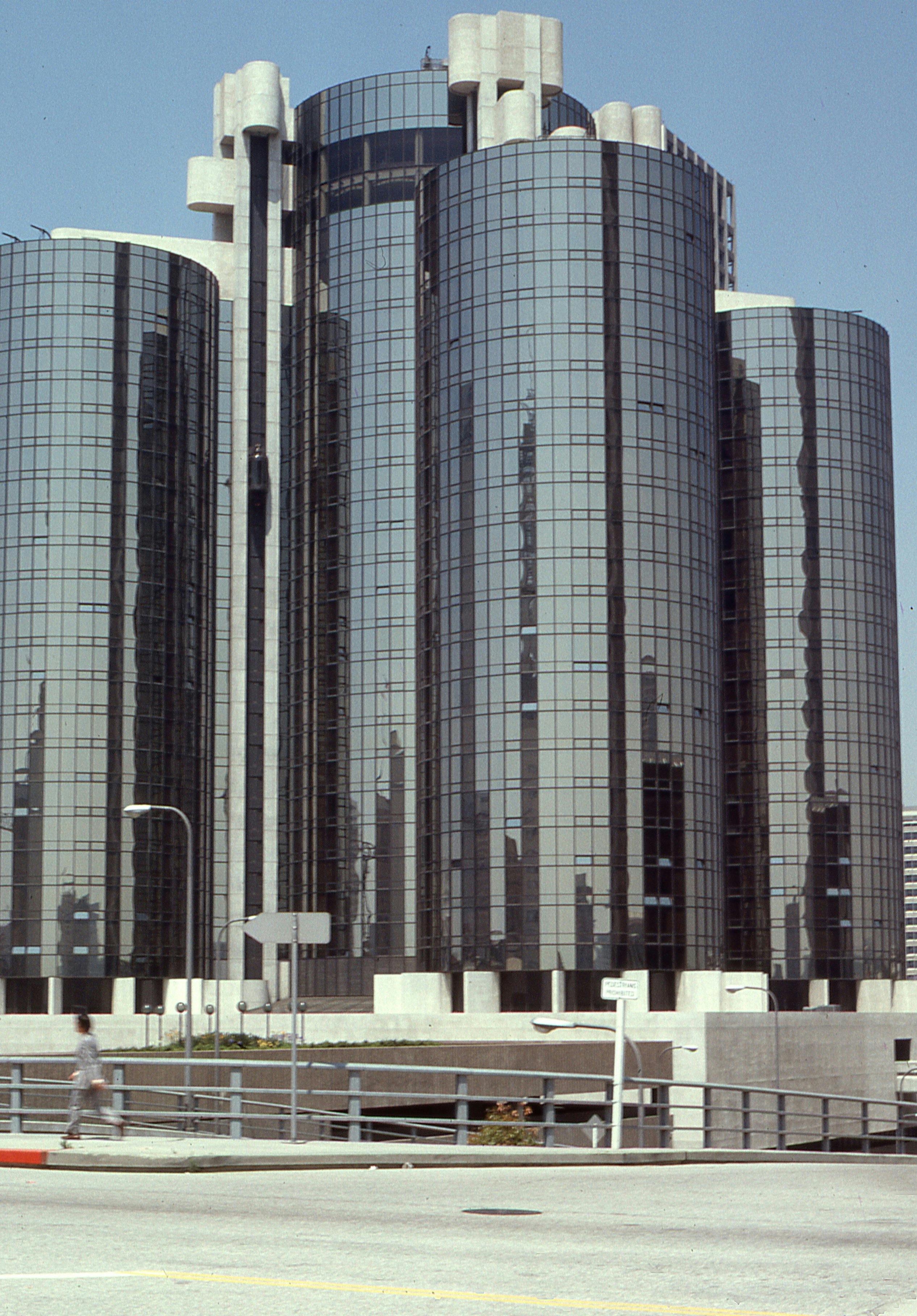 High-rise Buildings · Free Stock Photo