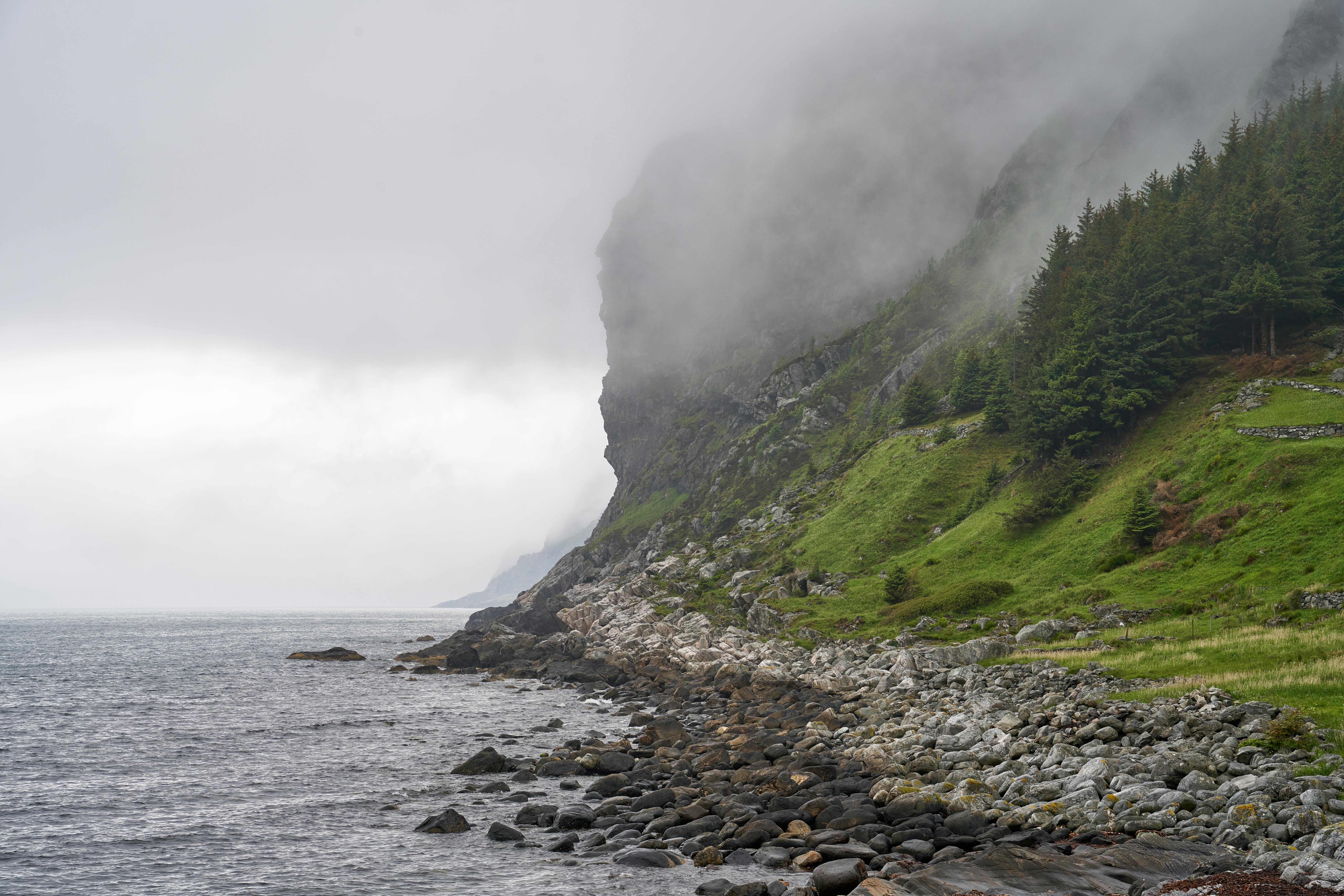 Rock Formation on Coast · Free Stock Photo