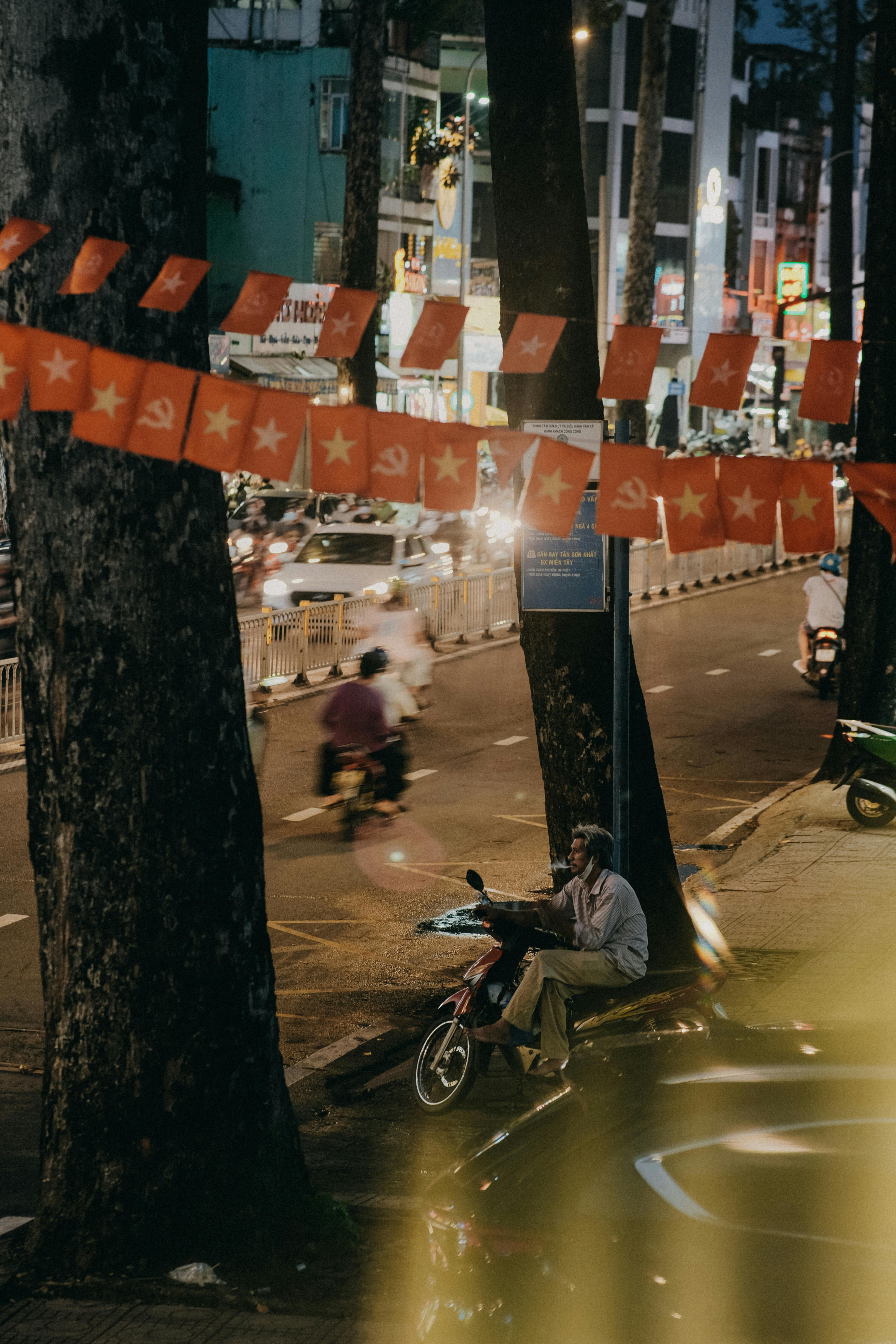 Road Banners Photos, Download The BEST Free Road Banners Stock Photos ...