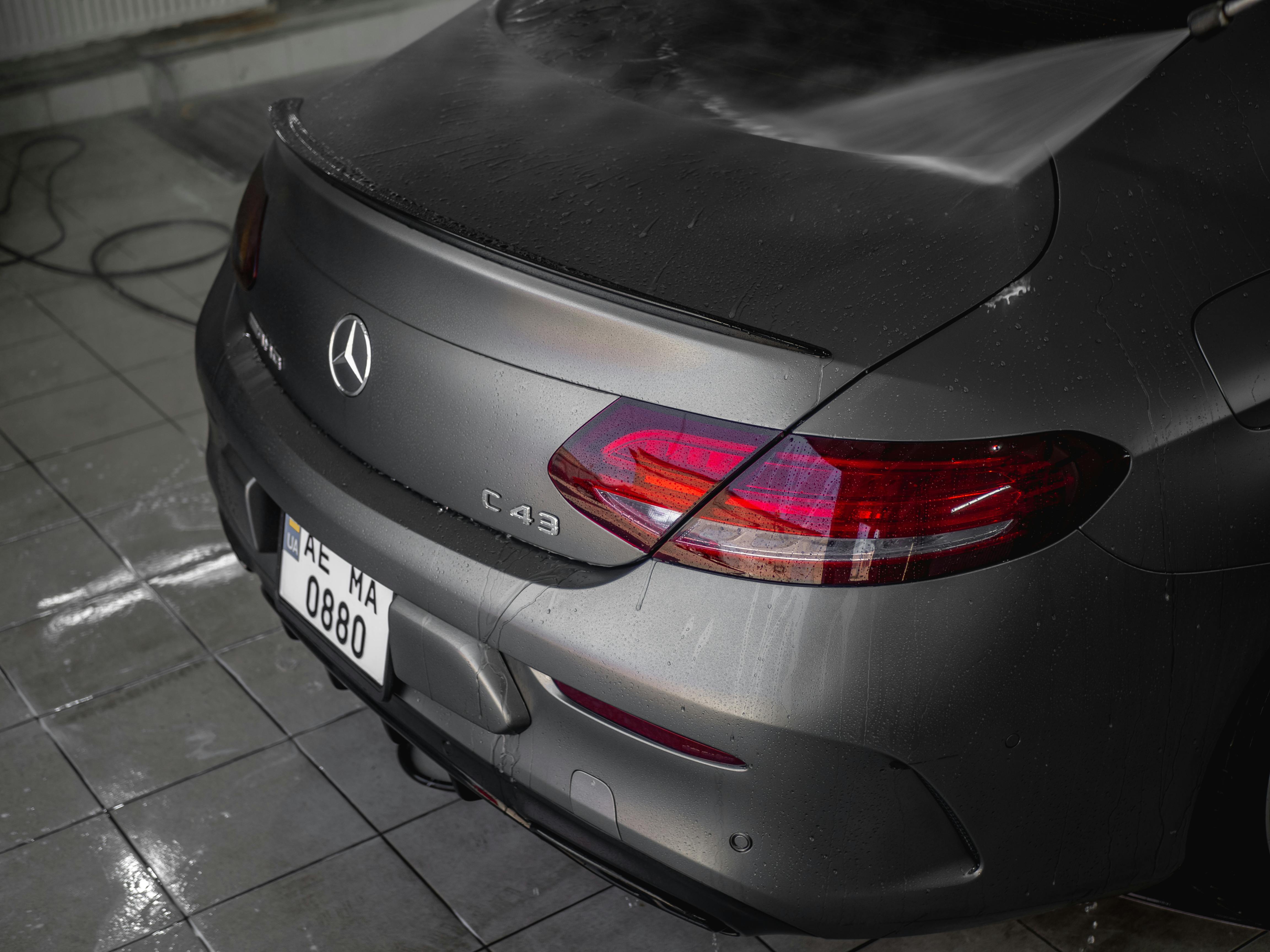 Photo of a Wet Vehicle · Free Stock Photo