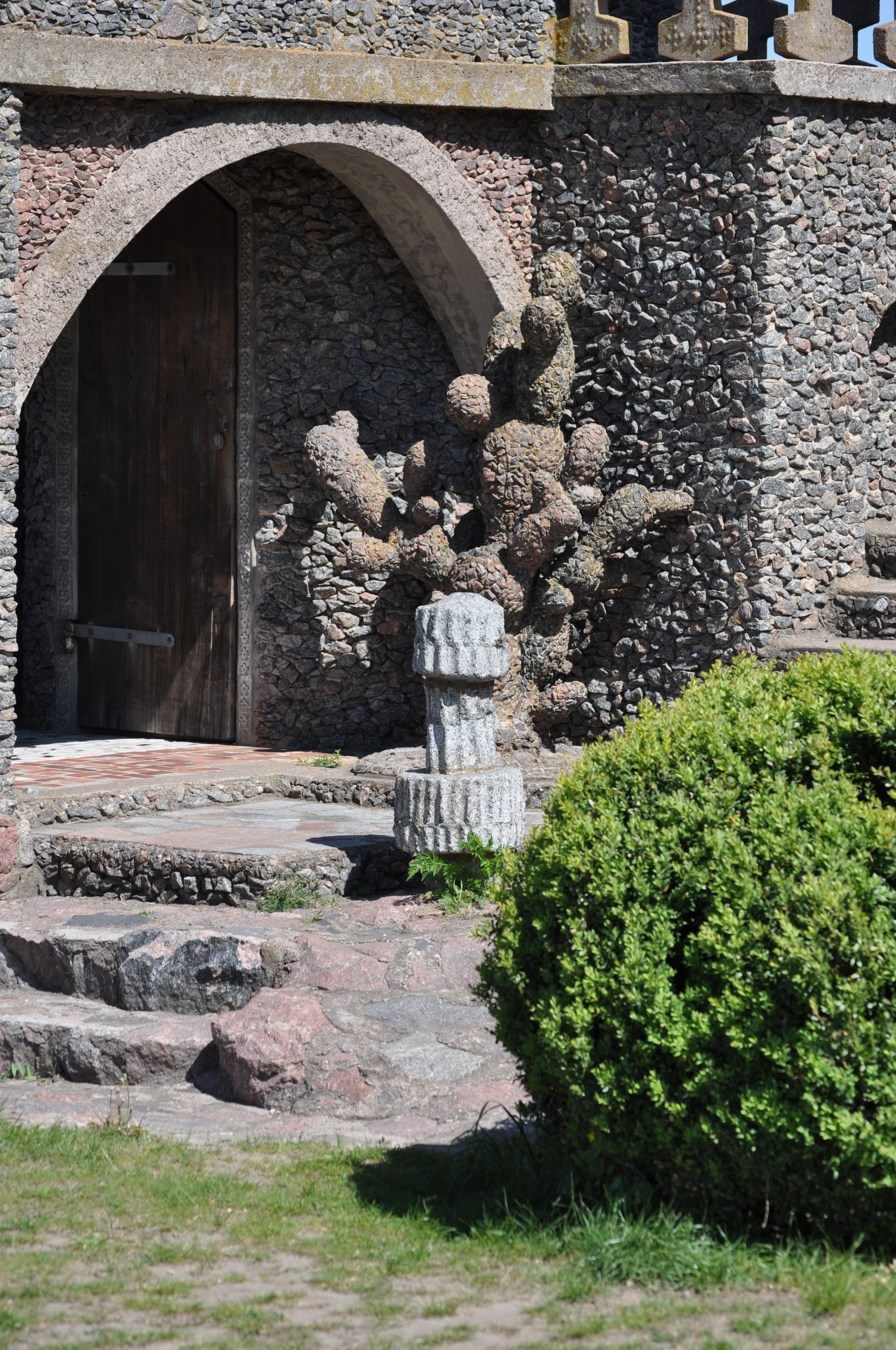 Inner Court of Castle · Free Stock Photo