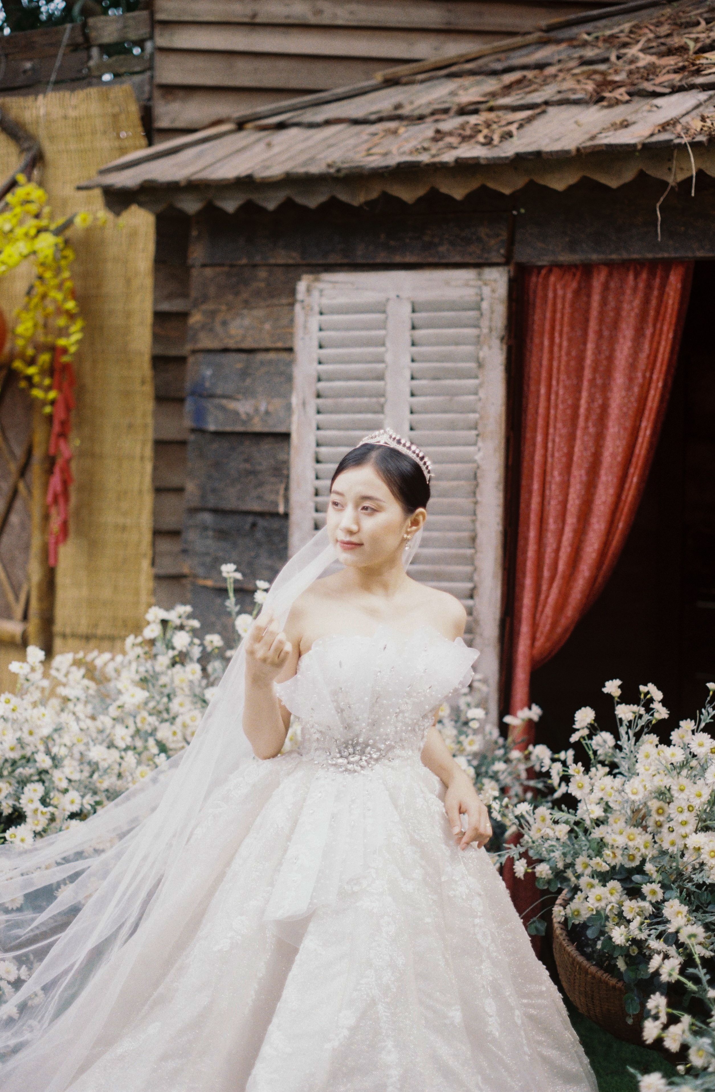 A Woman in Her Wedding Dress · Free Stock Photo
