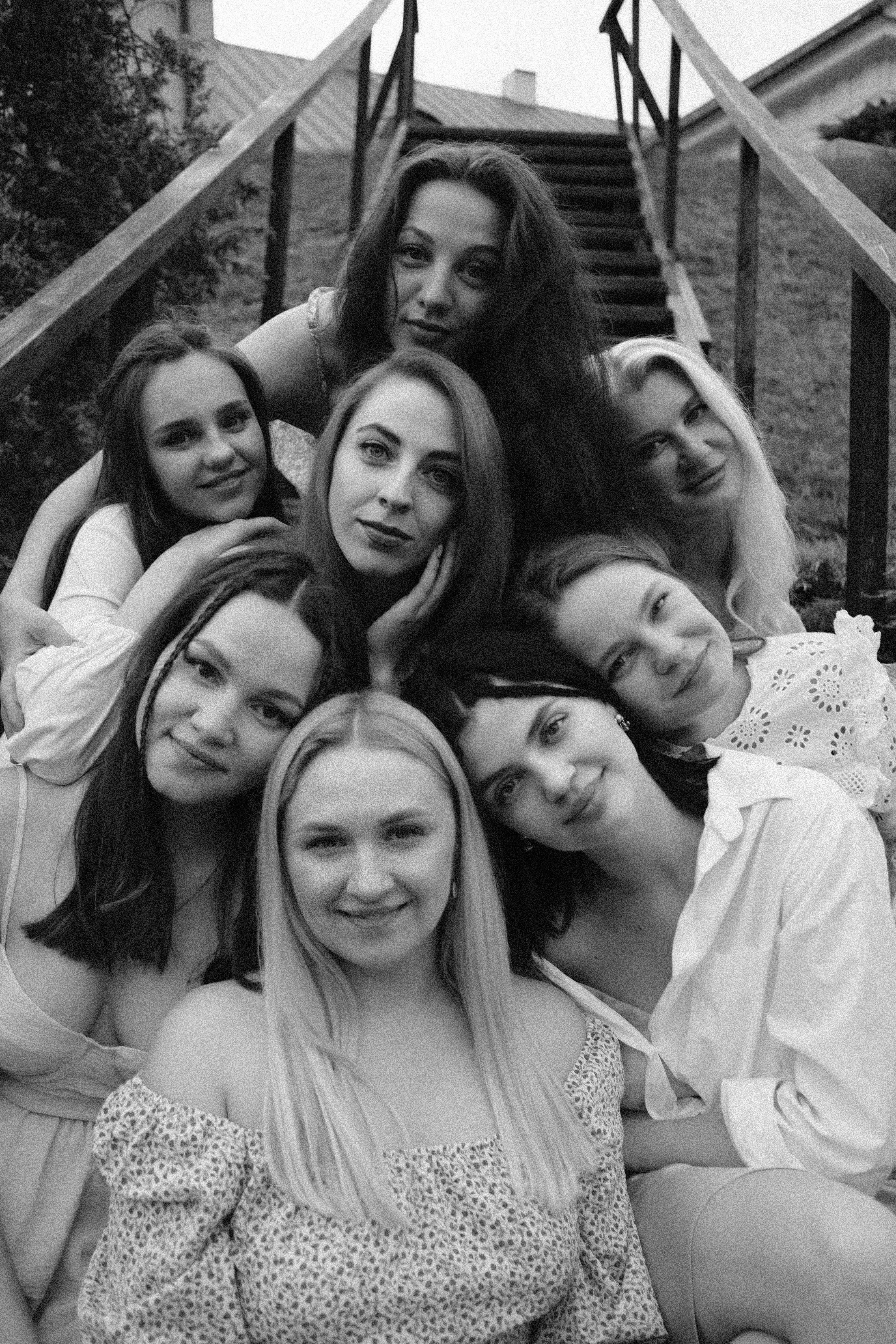 Group Portrait of Young Women · Free Stock Photo