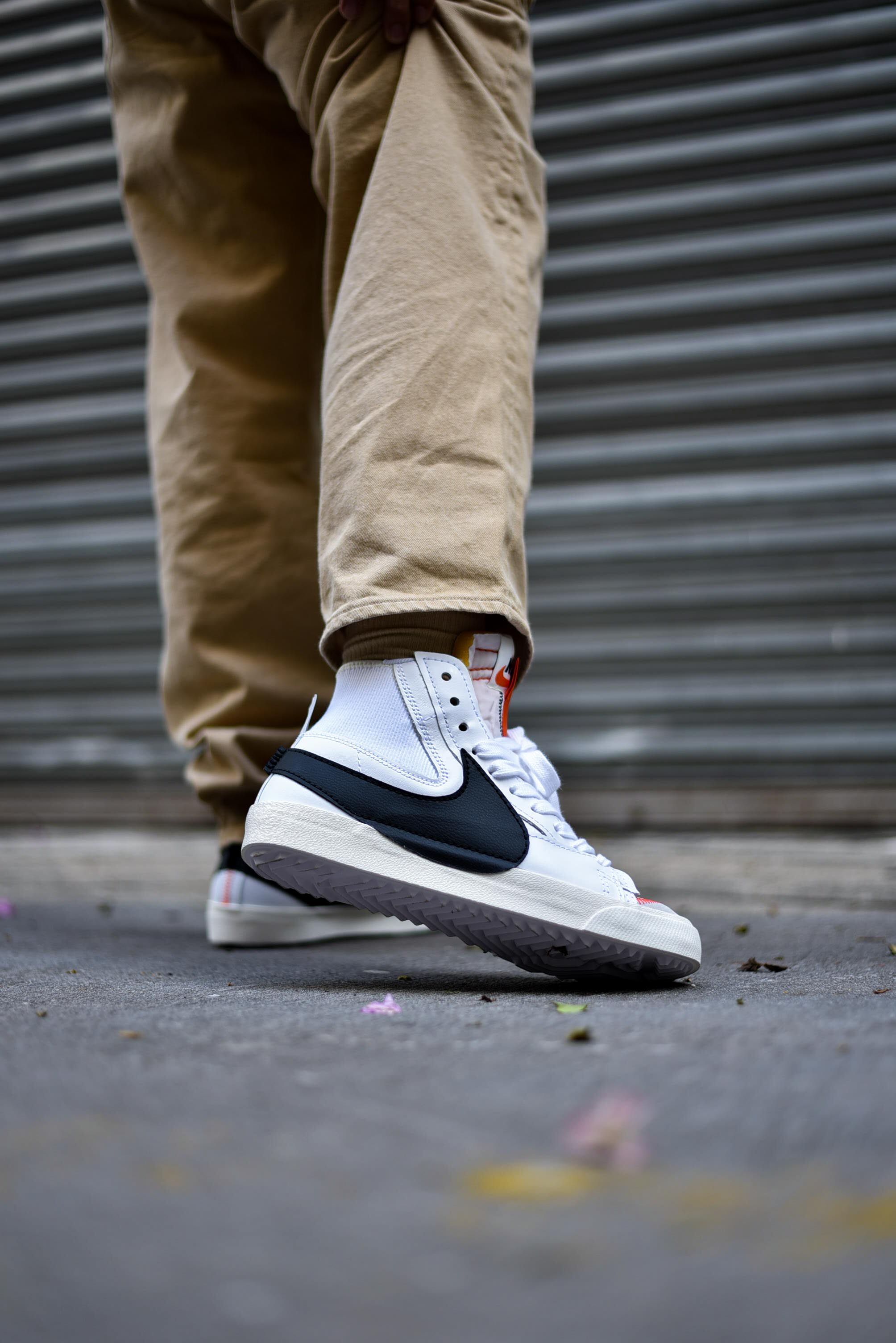 Nike Street Photos, Download The BEST Free Nike Street Stock Photos ...