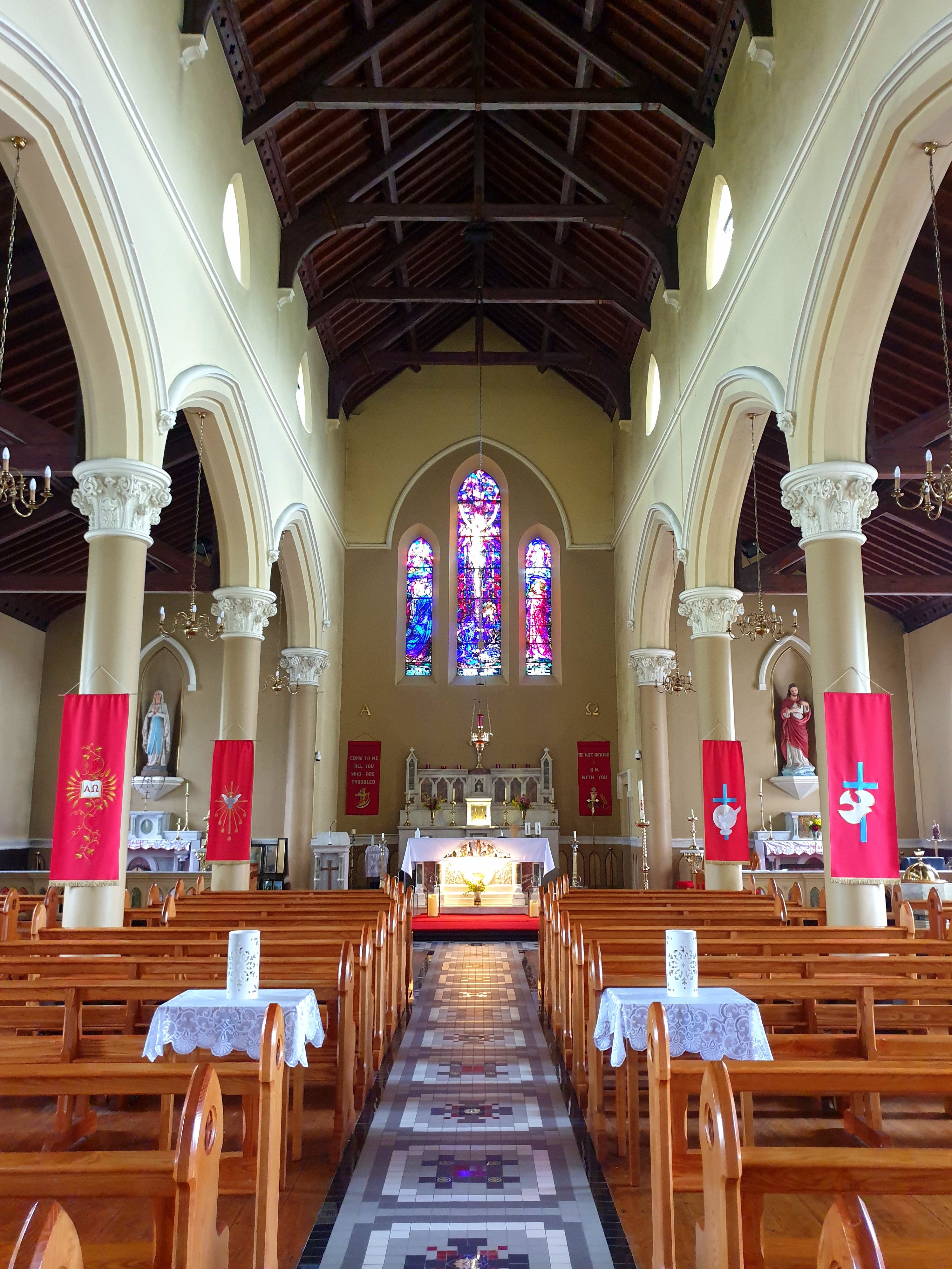 Chapel in a Church · Free Stock Photo