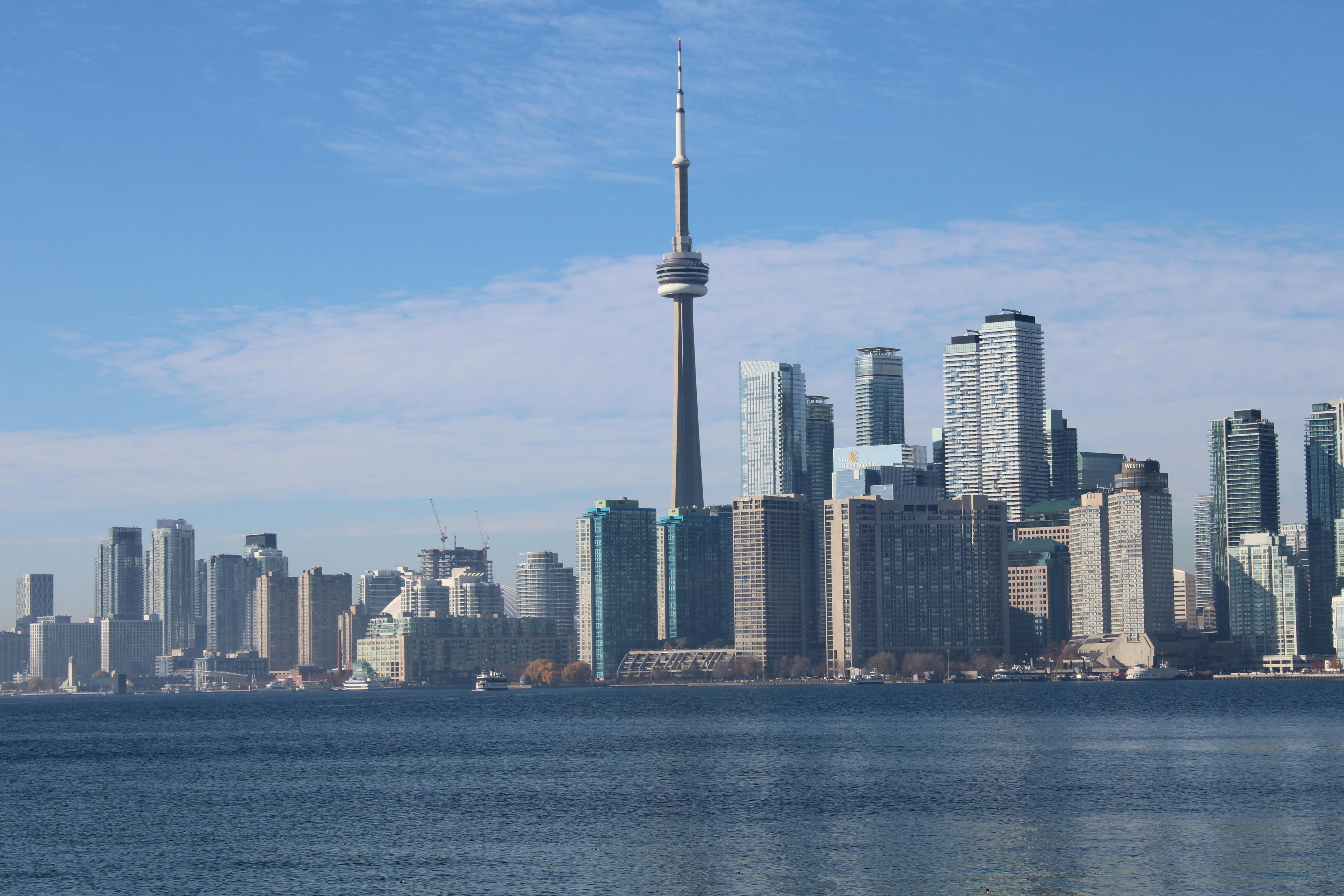 High Rise Buildings Under the Sky · Free Stock Photo