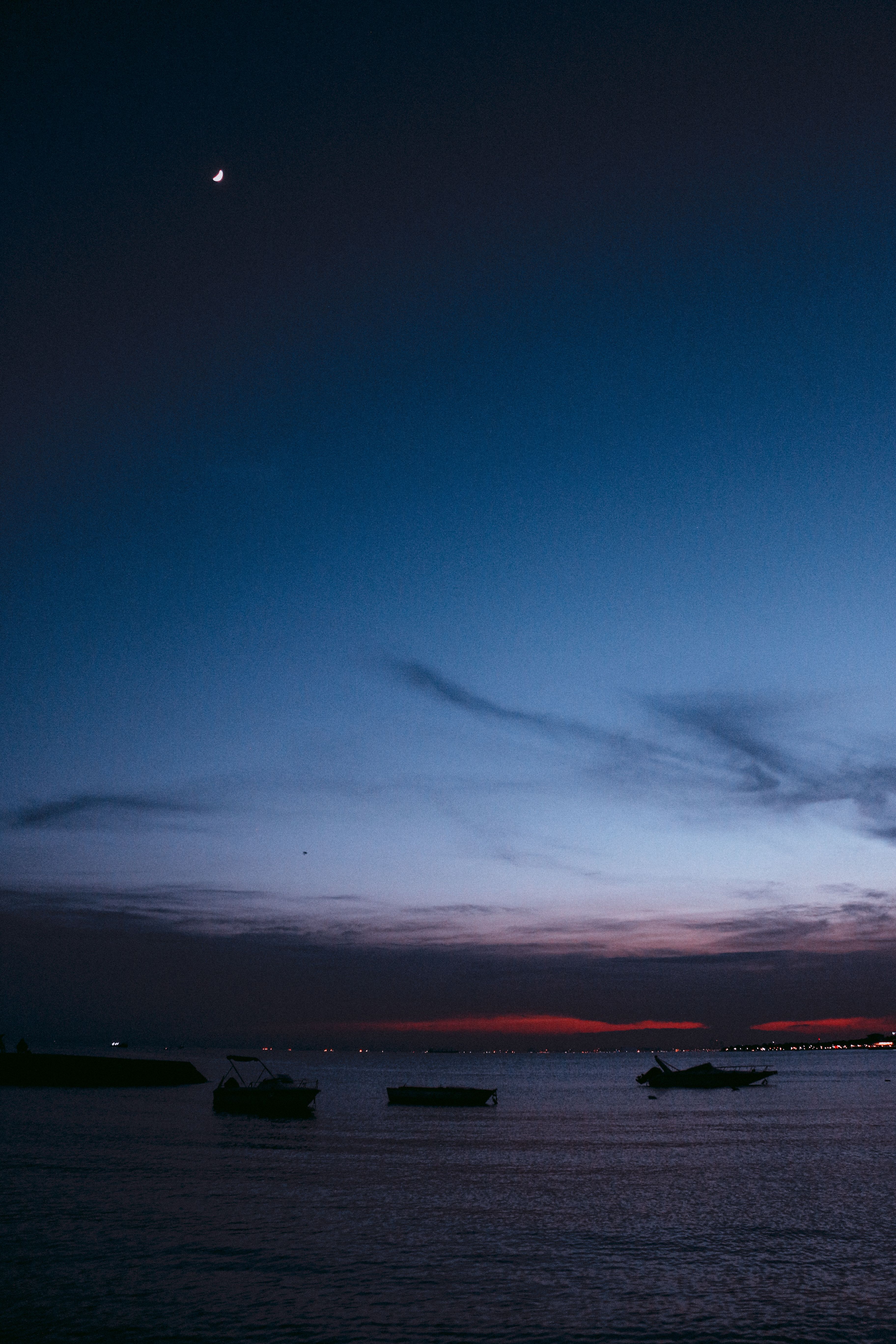 Night Sky Over Water Photos, Download The BEST Free Night Sky Over ...