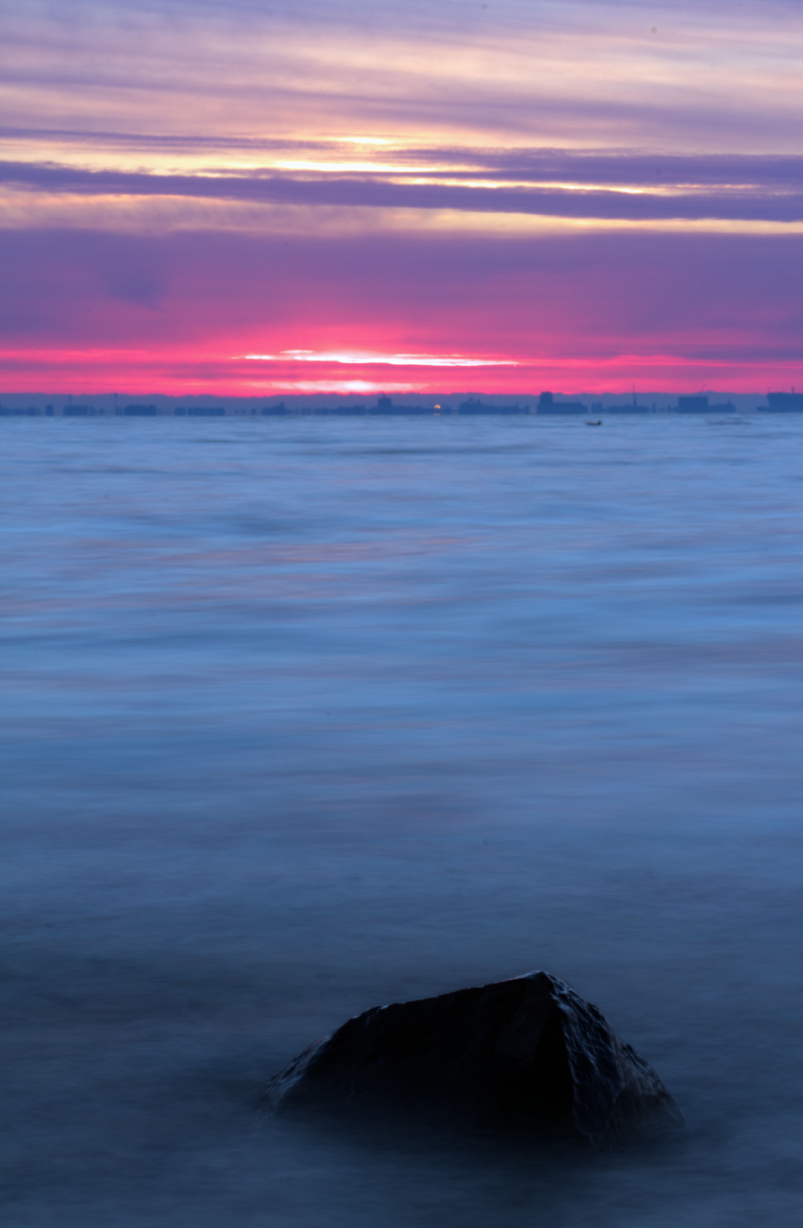 Ocean View During Sunset · Free Stock Photo