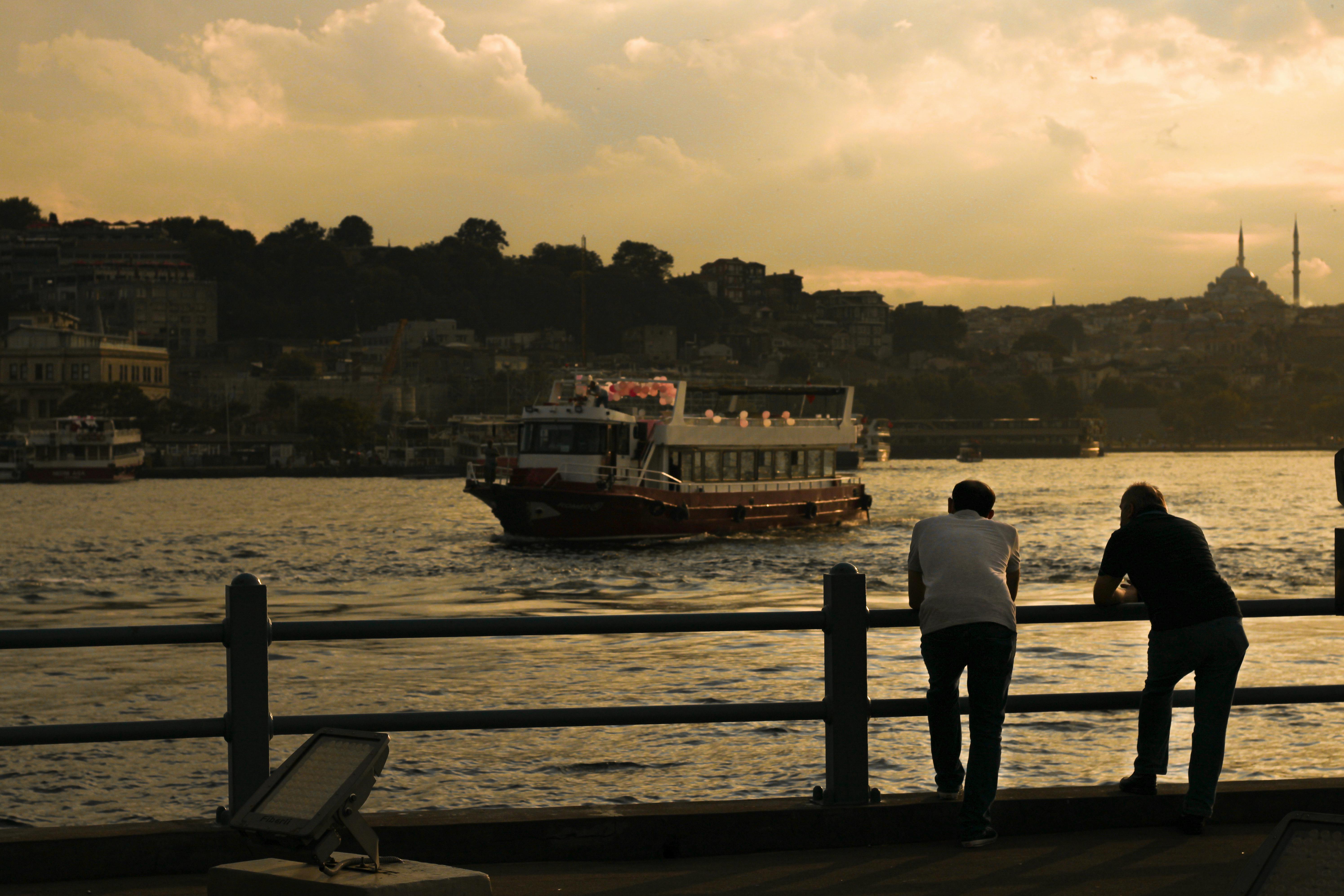 Burnt Turkey Photos, Download The BEST Free Burnt Turkey Stock Photos ...