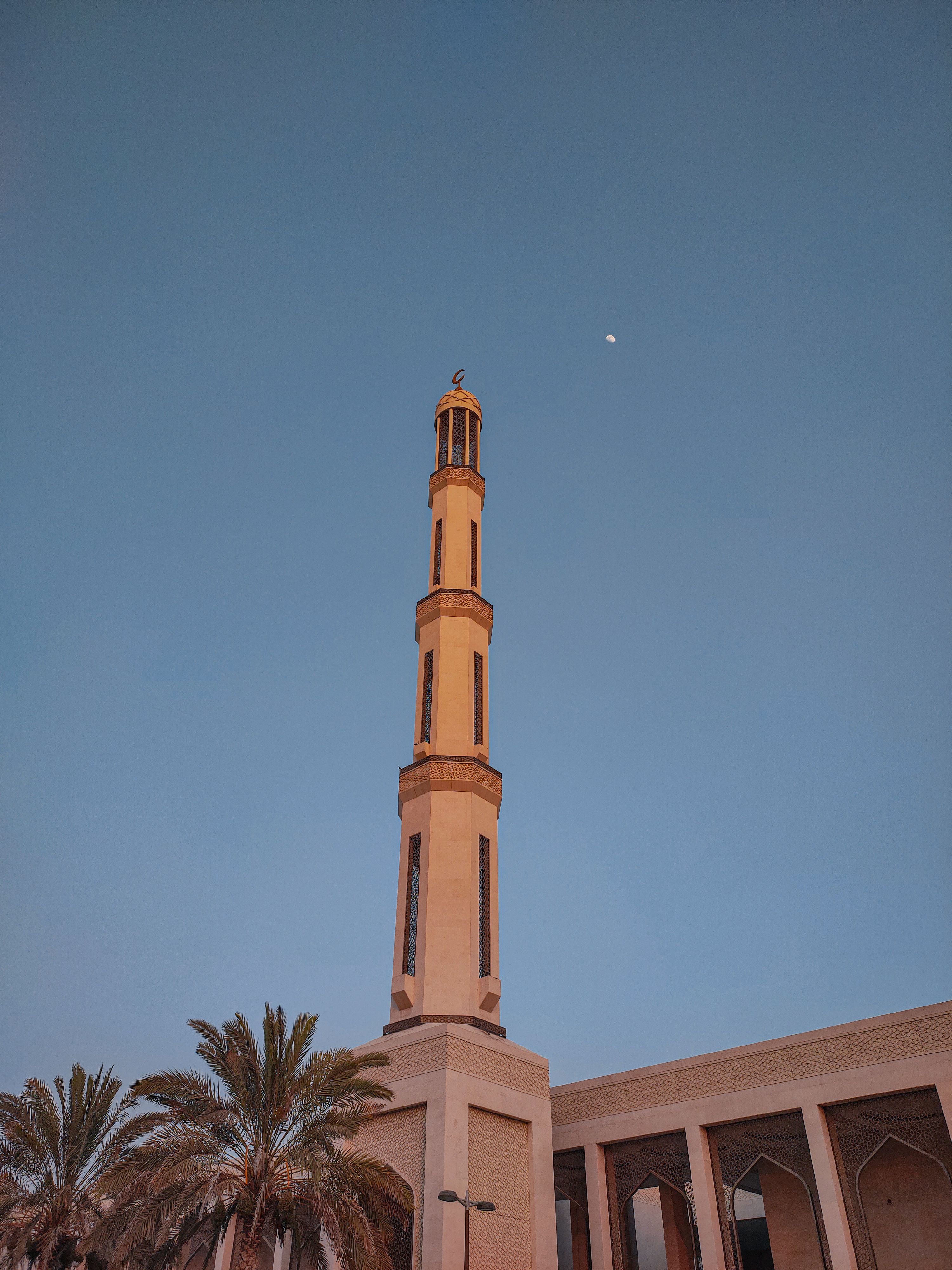 Low Angle View of a Minaret · Free Stock Photo