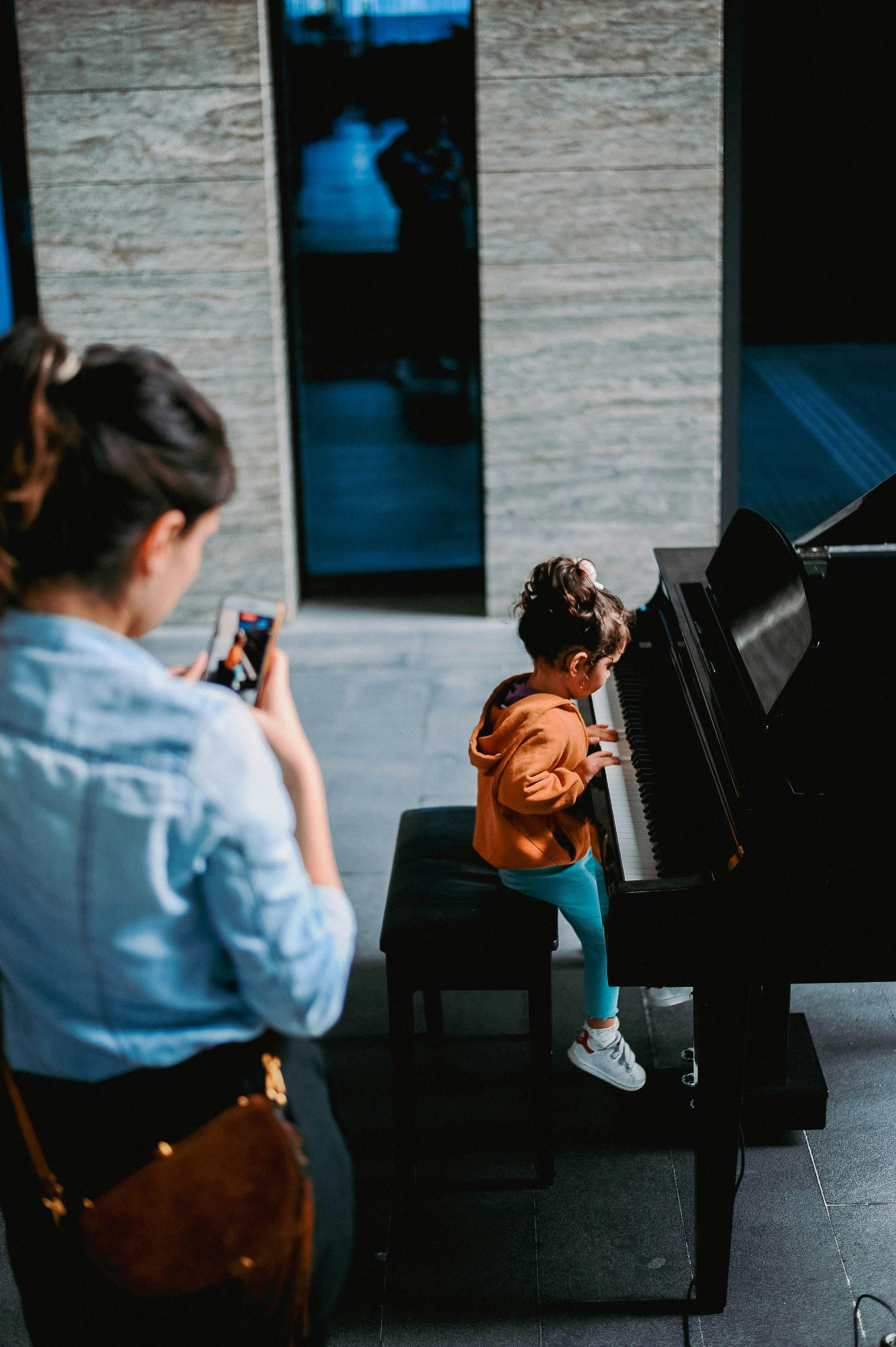 Parent Recording Photos, Download The BEST Free Parent Recording Stock ...