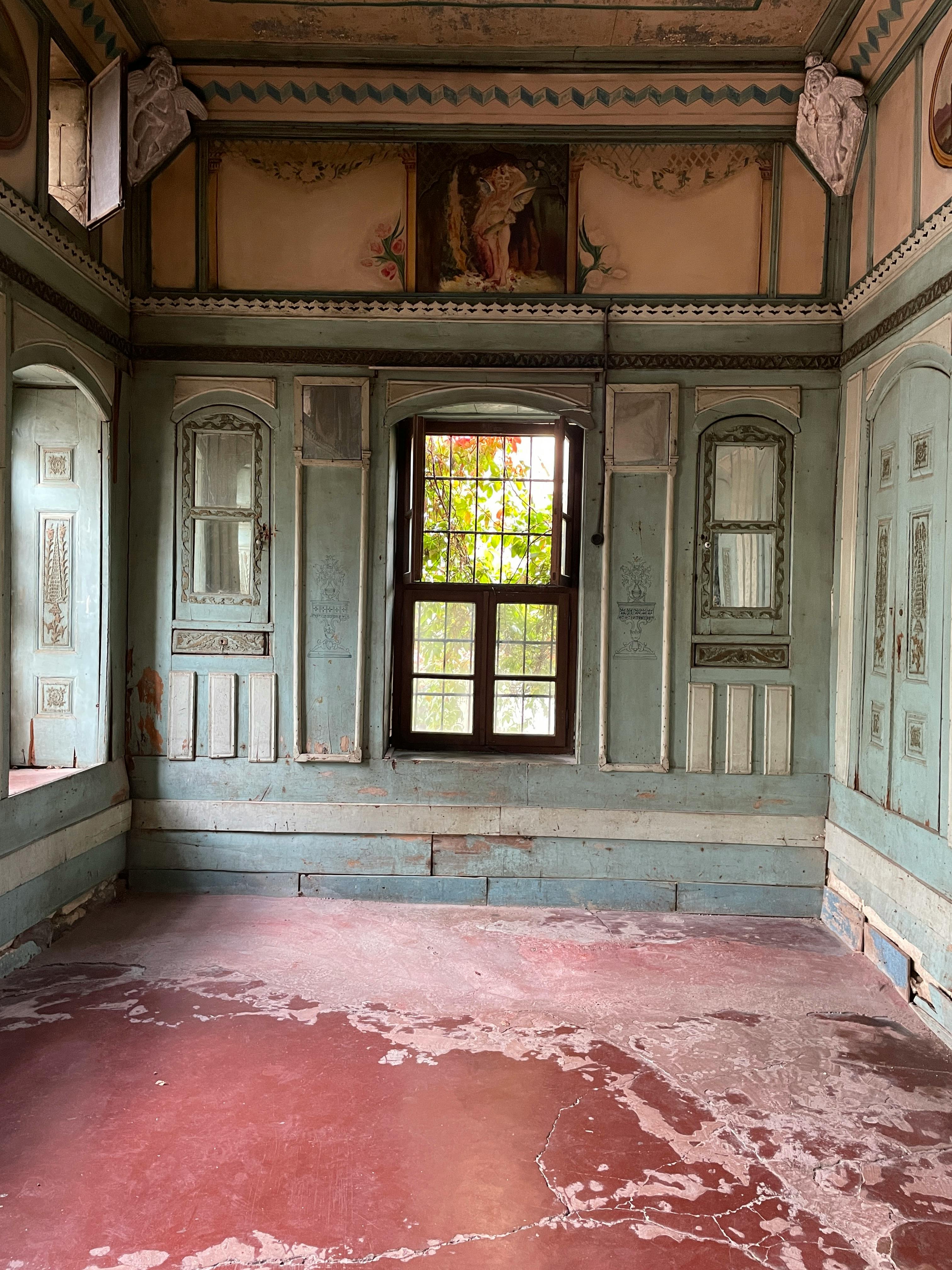 Castle Destroyed Photos, Download The BEST Free Castle Destroyed Stock ...