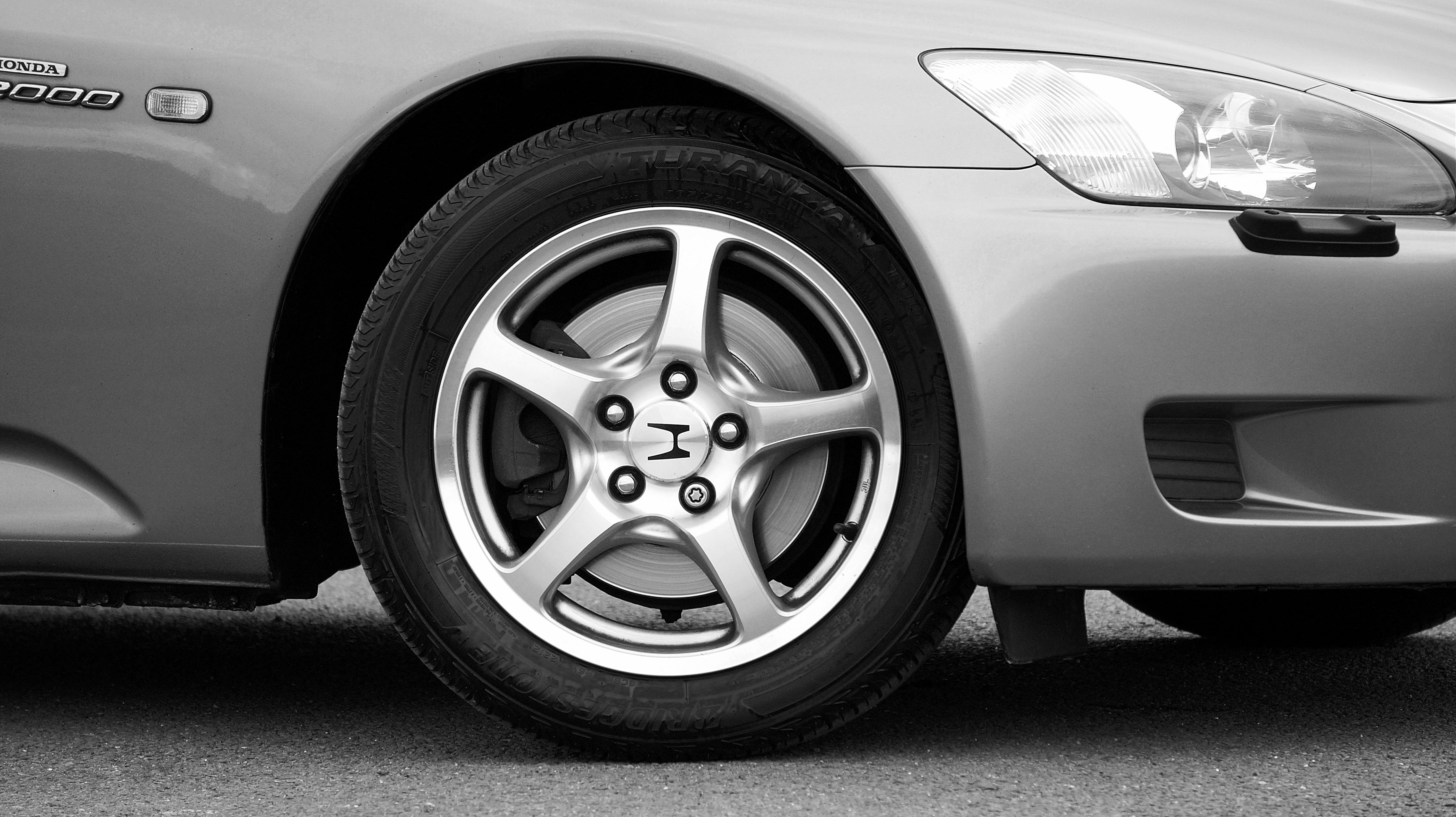 Alloy Wheel Photos, Download The BEST Free Alloy Wheel Stock Photos ...