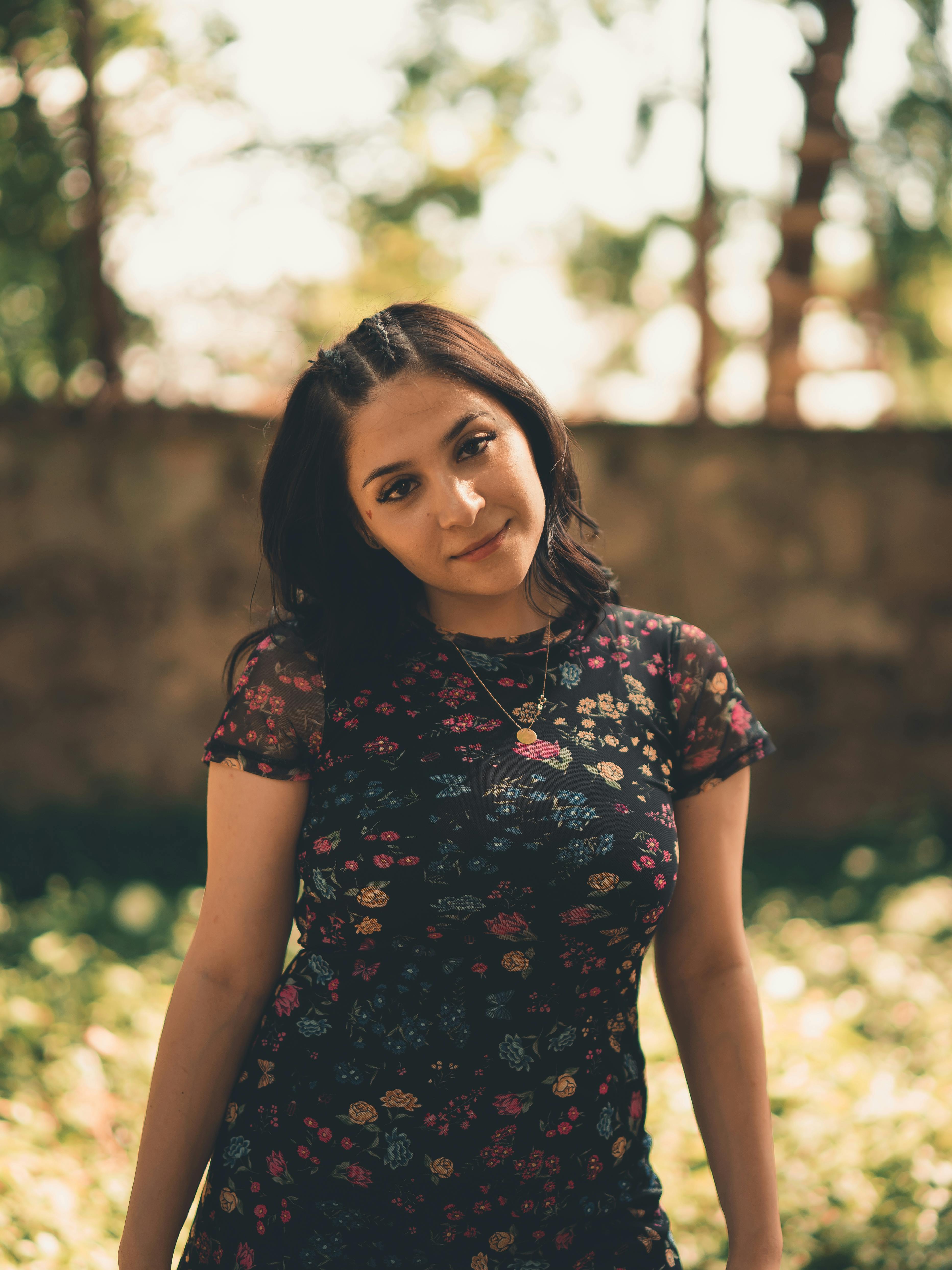 Nice Girl Photos, Download The BEST Free Nice Girl Stock Photos & HD Images