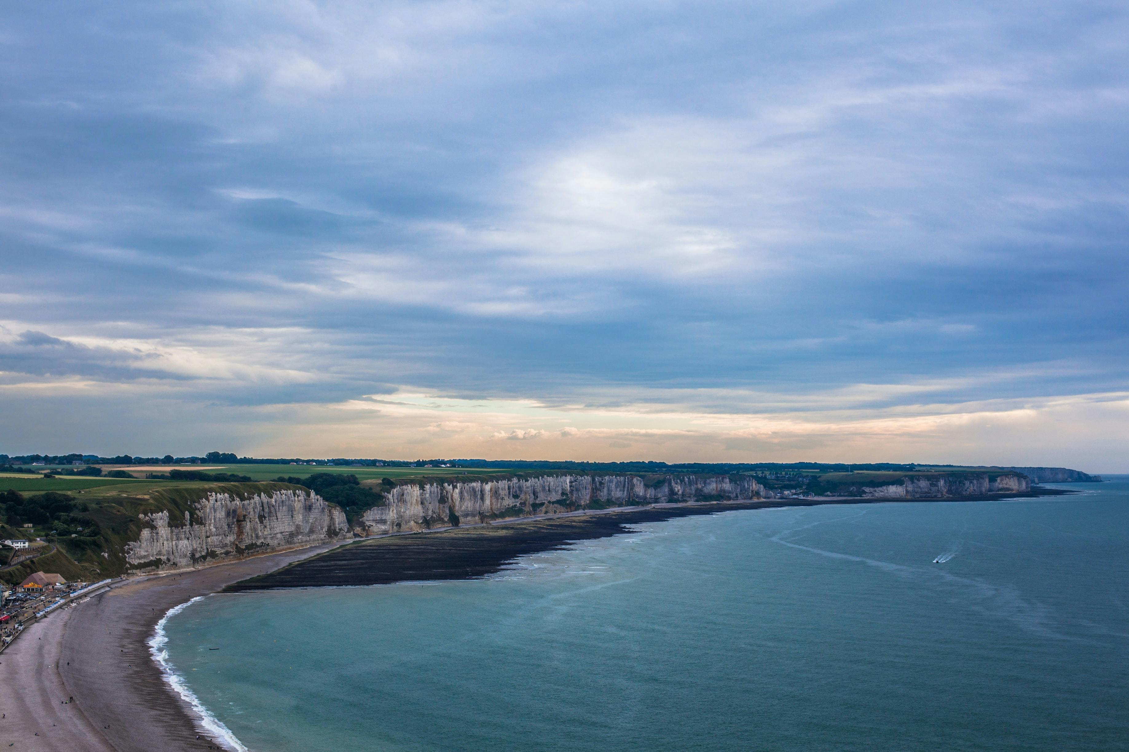Aerial Shot of a Beach Shoreline · Free Stock Photo