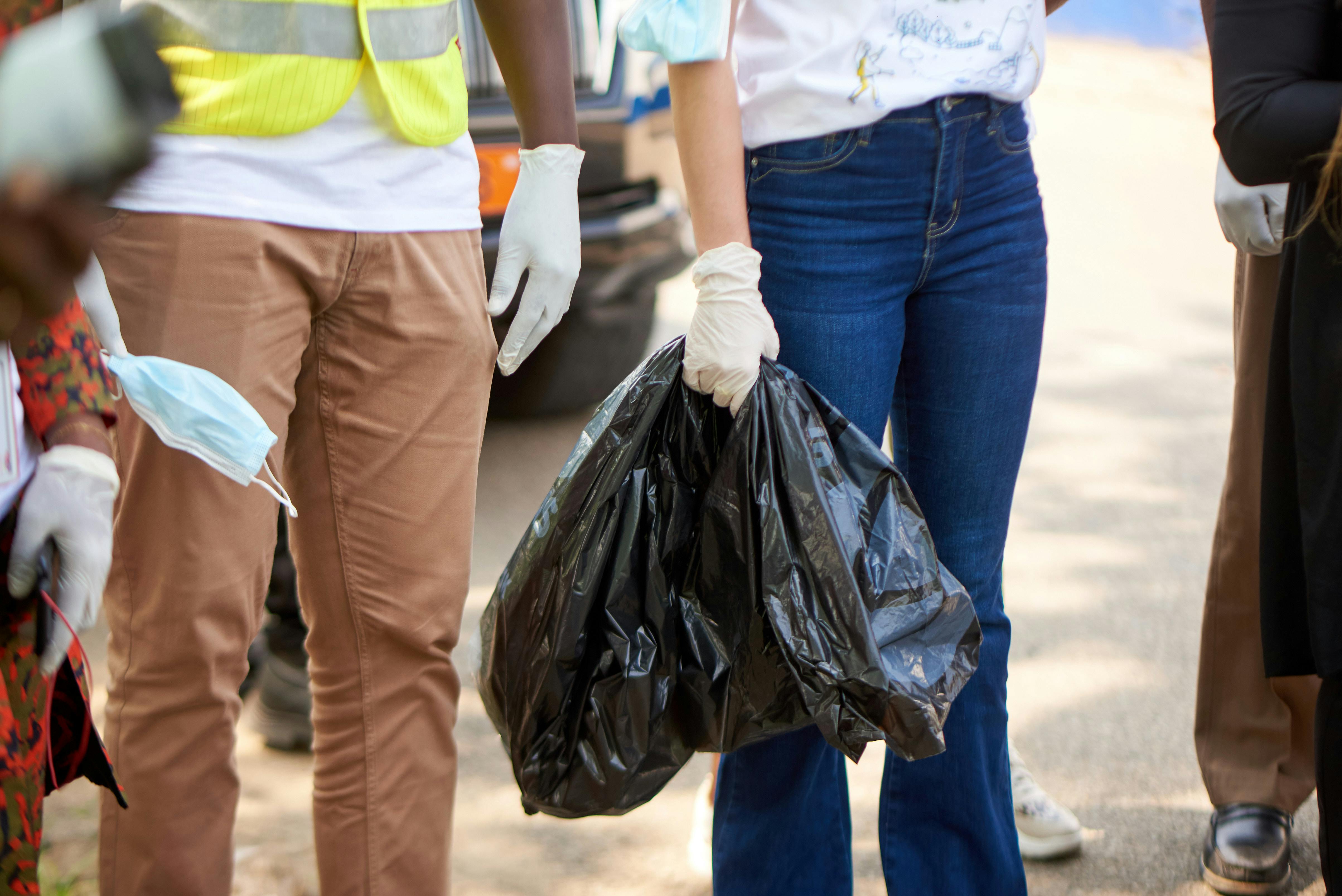 Close up of People with Bag · Free Stock Photo