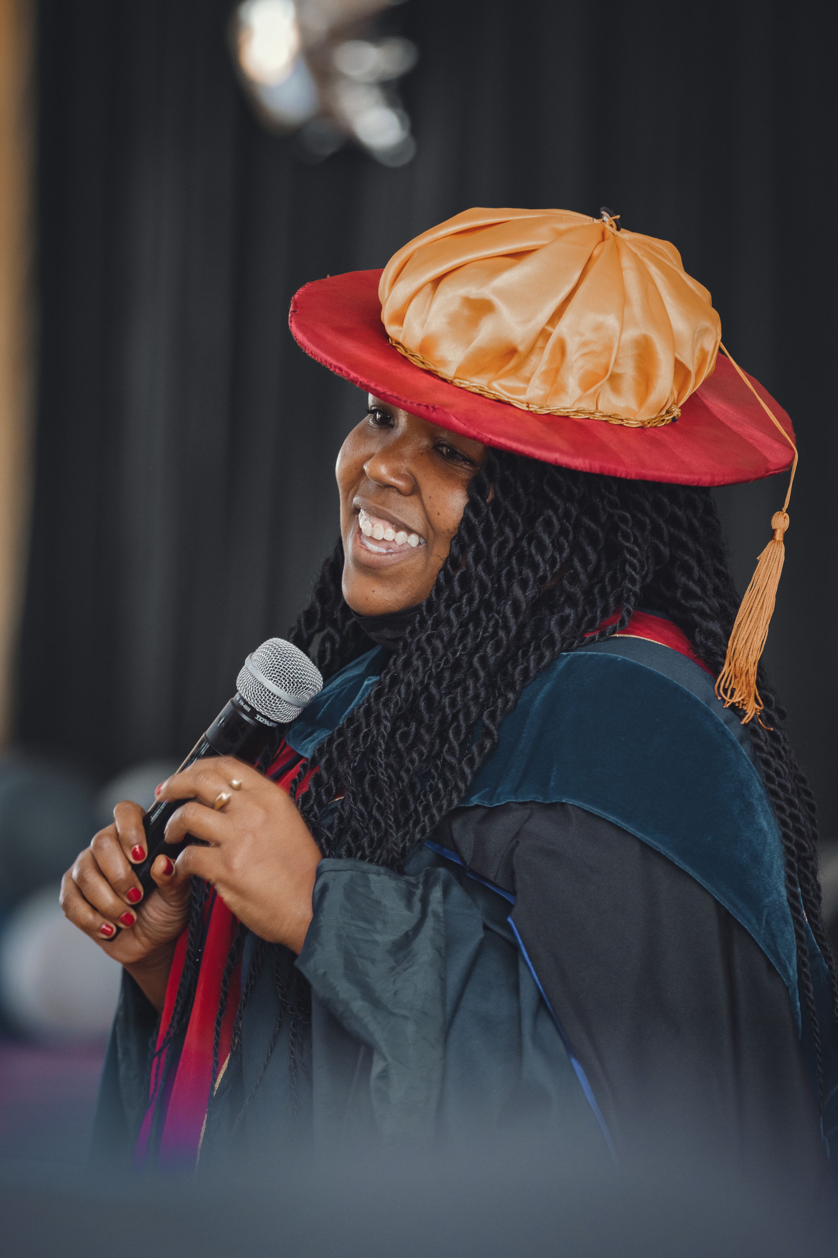 Student Speaker Photos, Download The BEST Free Student Speaker Stock ...