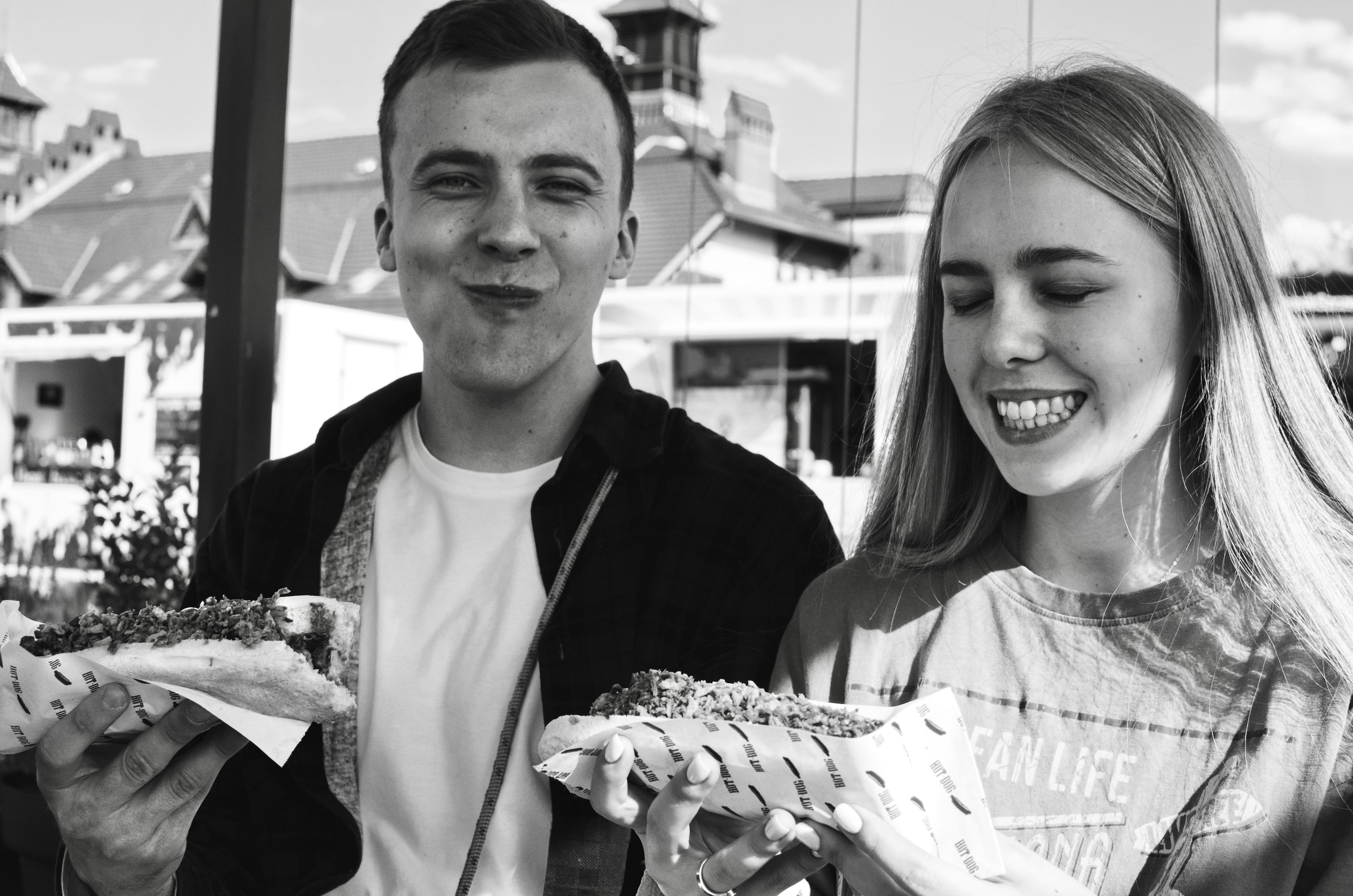 Happy Customer and Chef in Bar with Wrap · Free Stock Photo